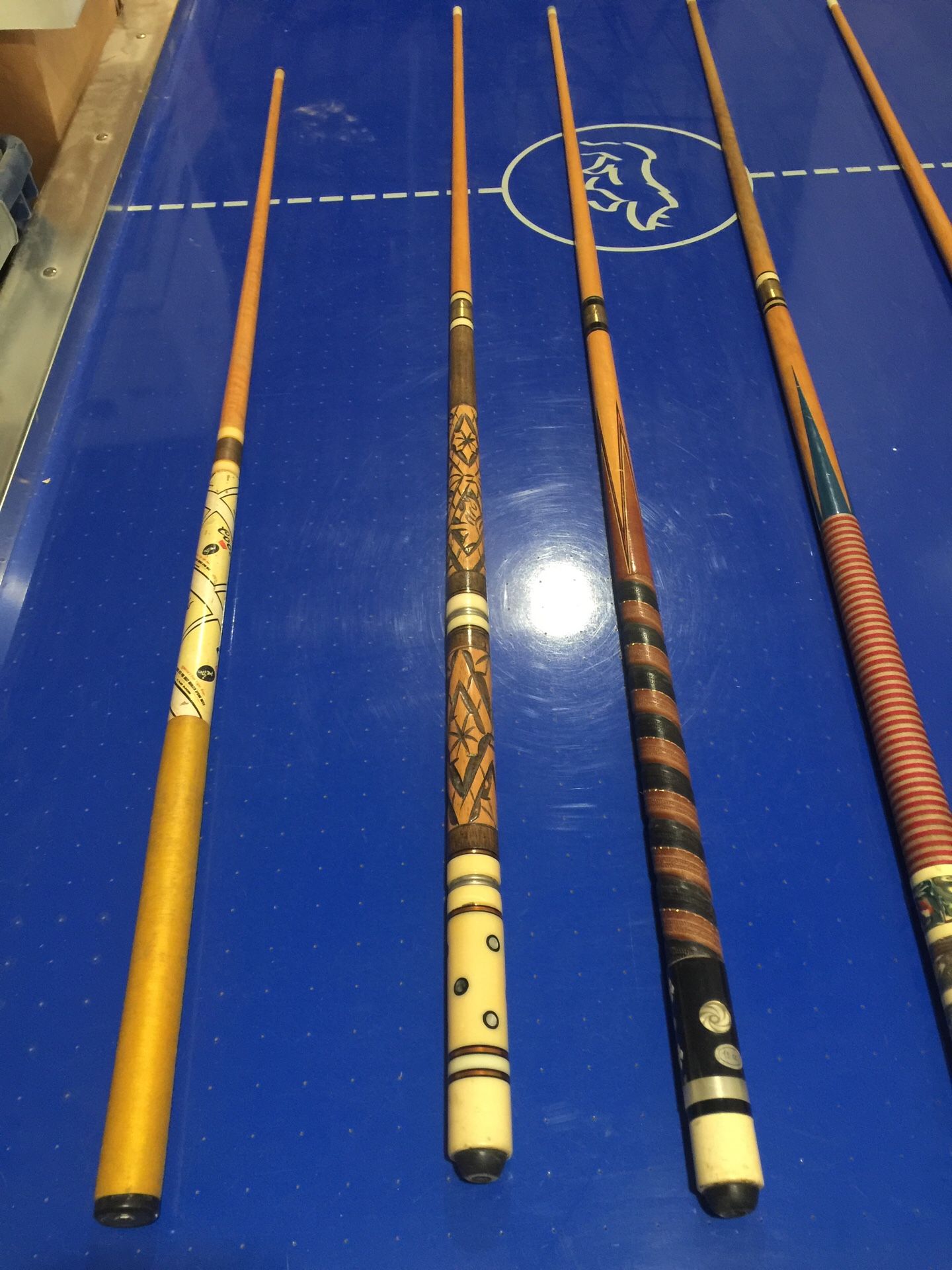 Vintage pool sticks for Sale in Riverside, CA - OfferUp