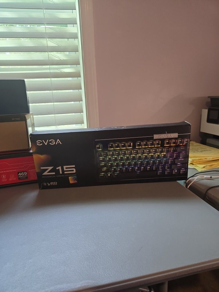 EVGA Z15 Mechanical Gaming Keyboard for Sale in Lawrenceville, GA - OfferUp