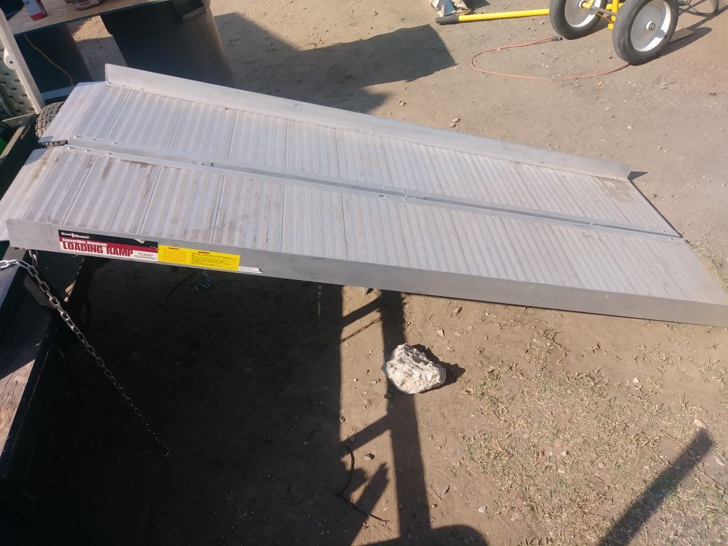 Haul master loading ramp for Sale in Fresno, CA - OfferUp