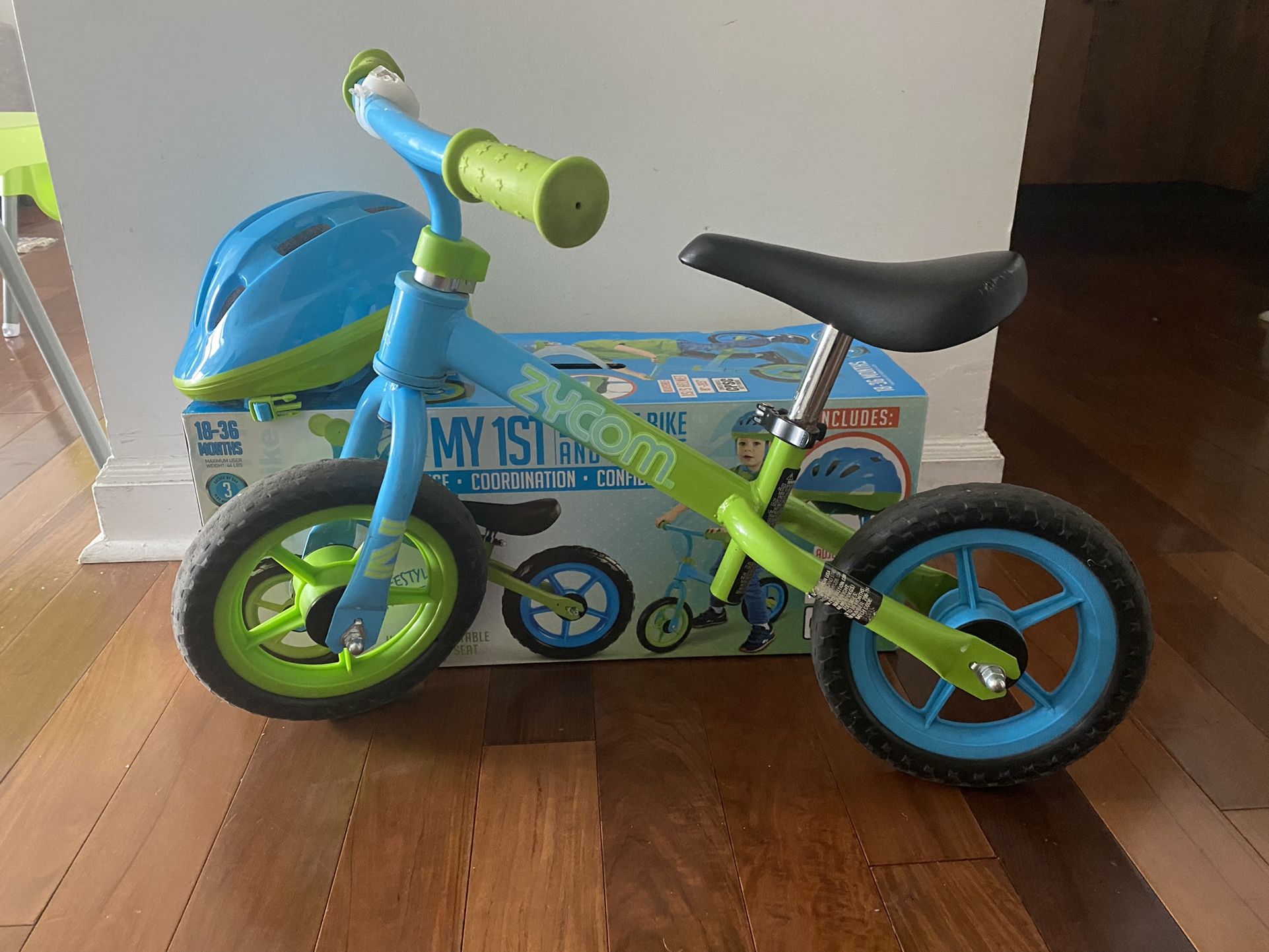 Zycom toddler balance bike + Helmet for Sale in Edgewater, NJ - OfferUp