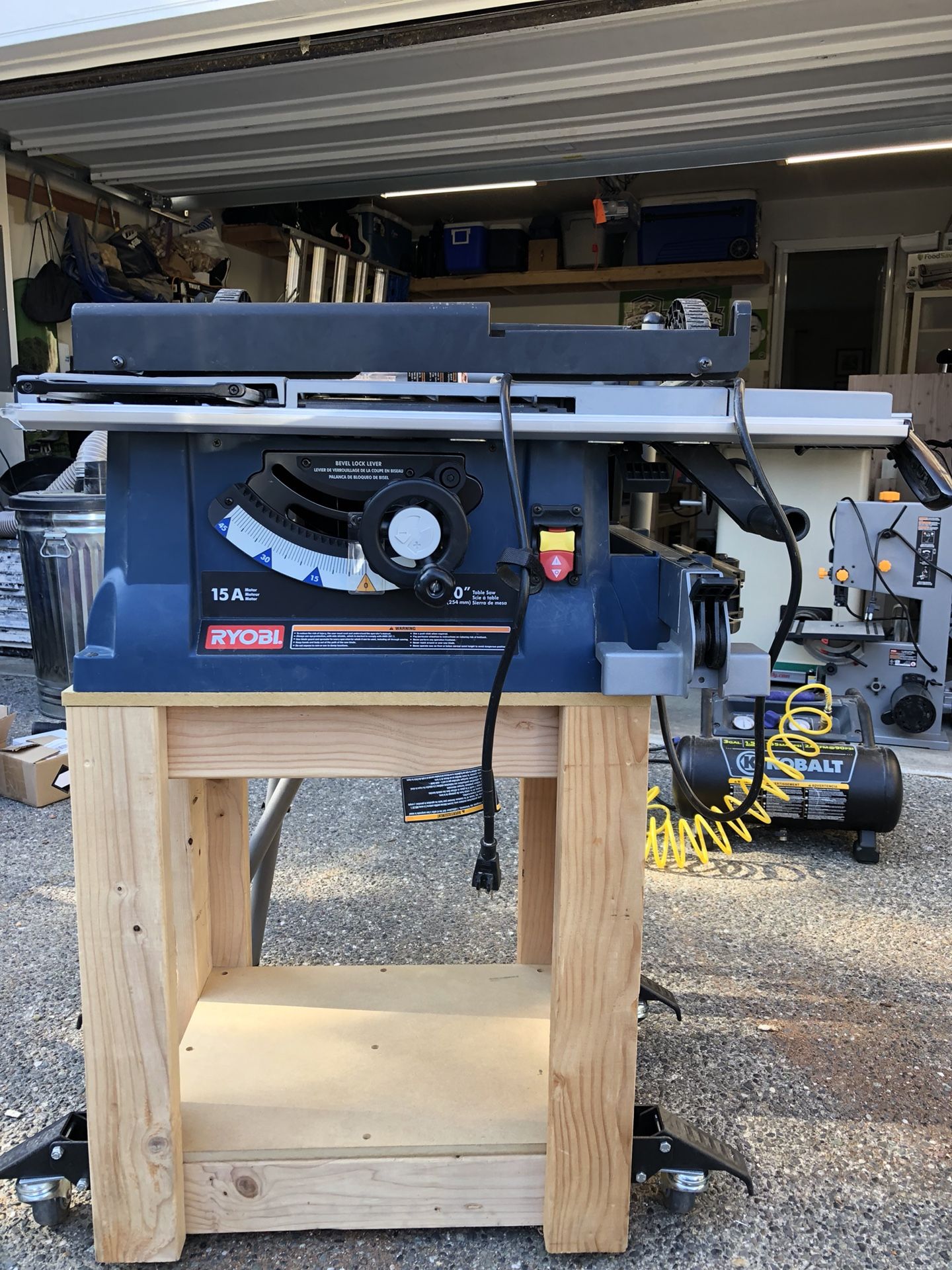 Ryobi RTS31 Table Saw for Sale in Everett, WA - OfferUp