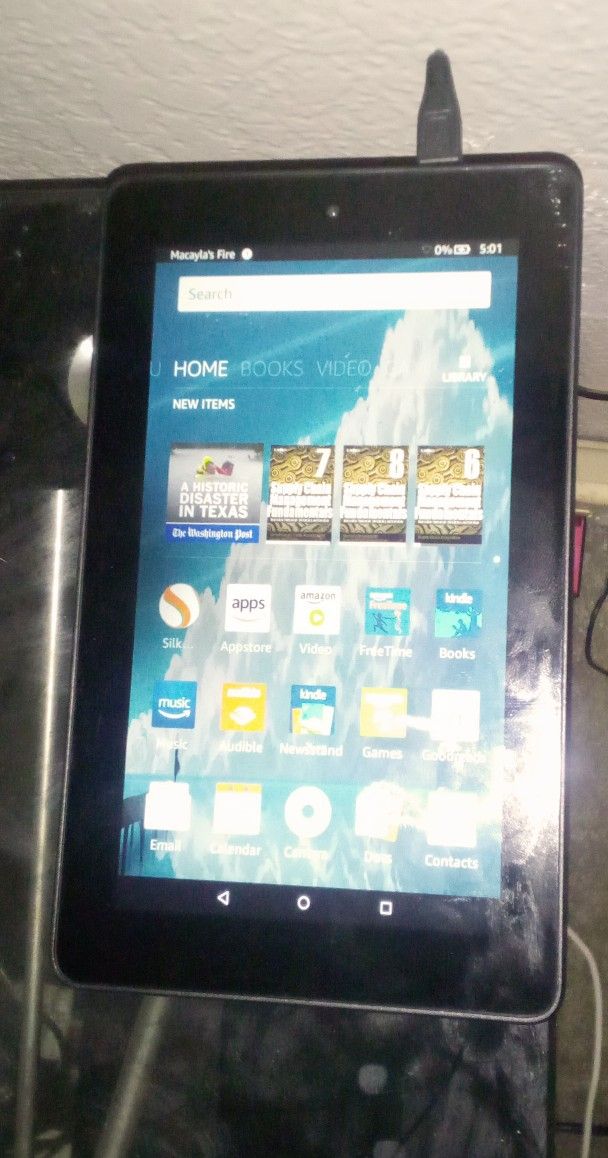 Amazon Fire HD Tablet 8 for Sale in Phoenix, AZ - OfferUp