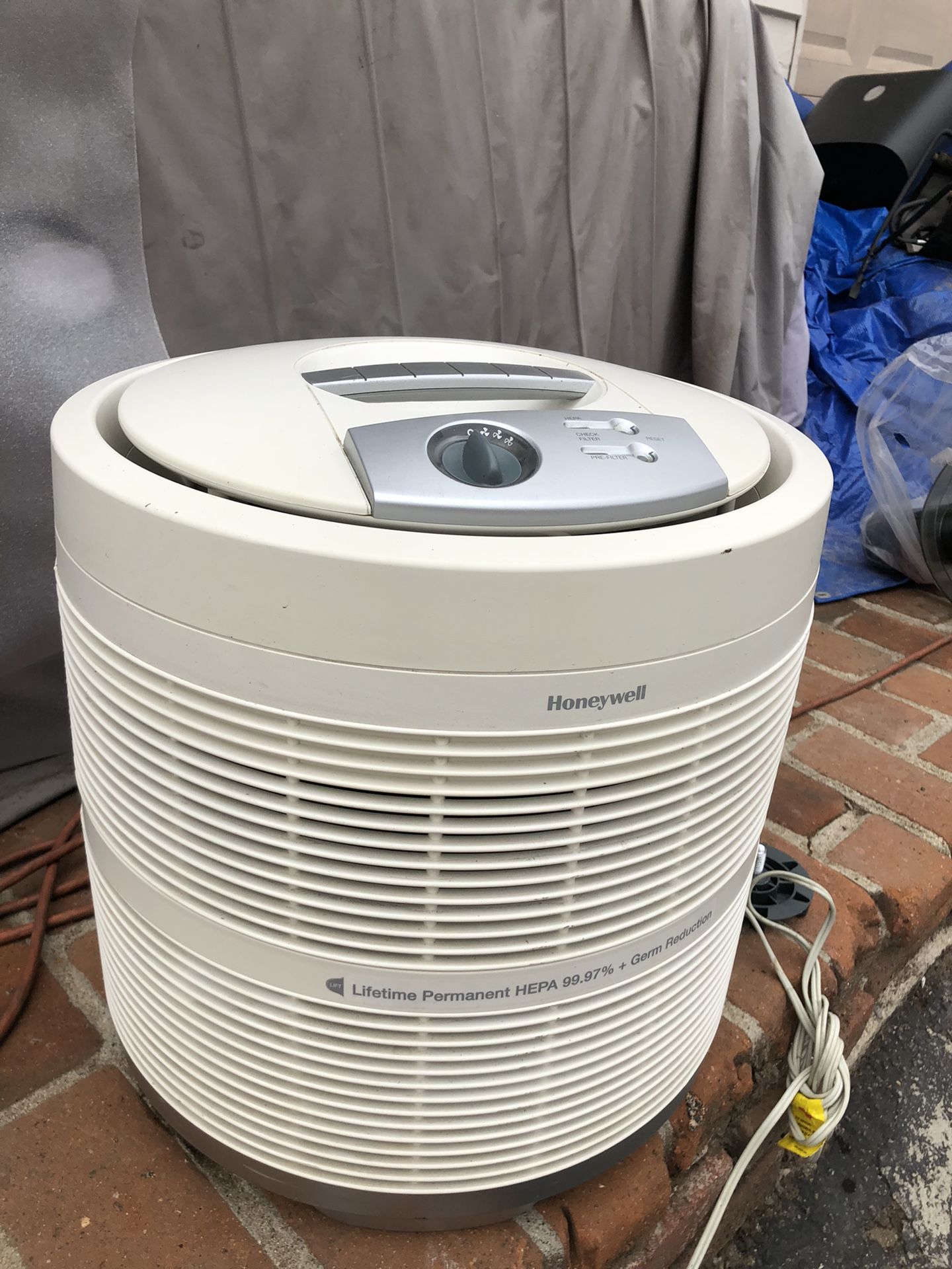 Like New Honeywell Air Purifier Filter With New Filter 3 Speed Life Time Prrmenant Hepa Germ Reduction Appliances