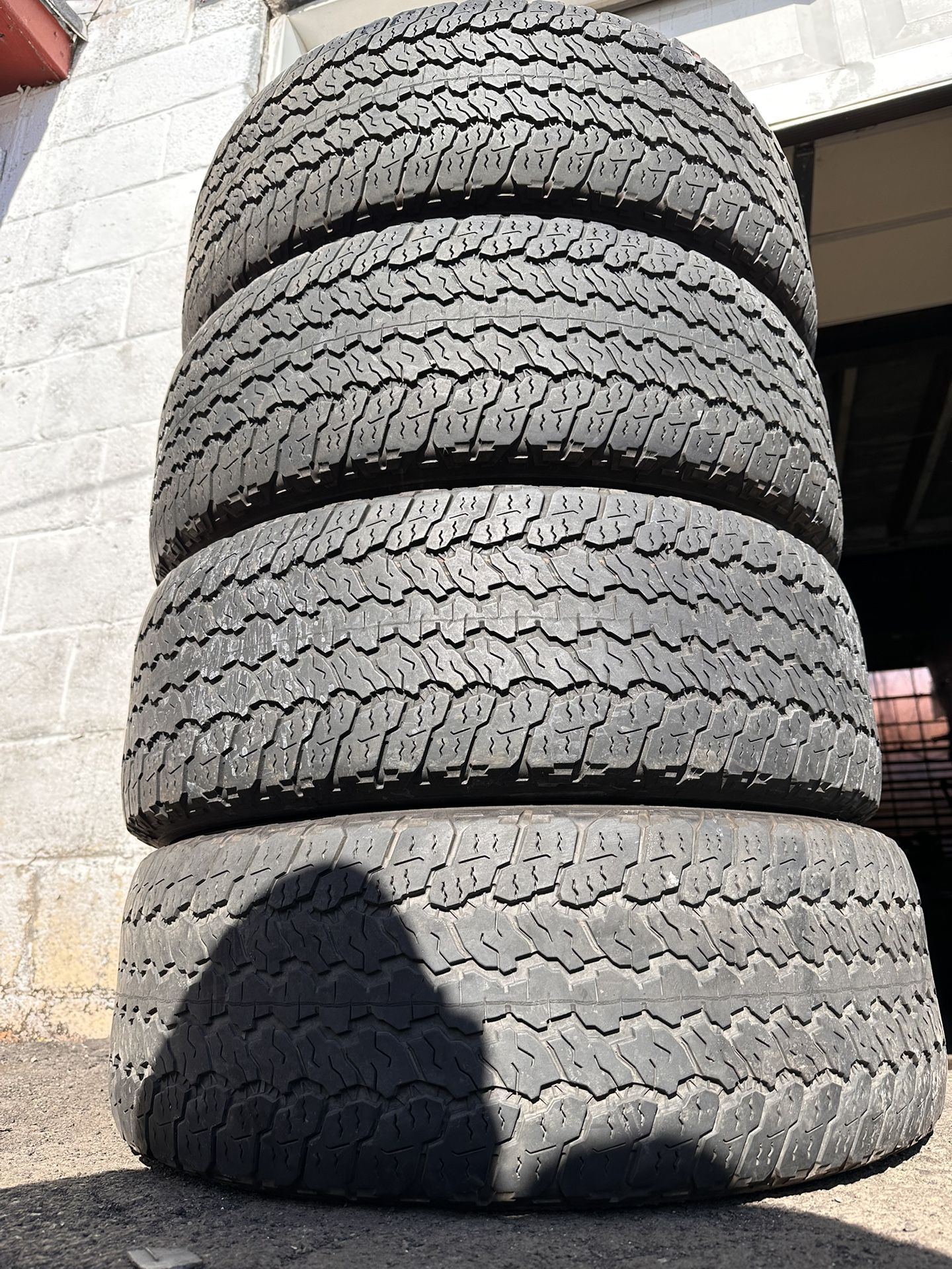 4 USED 245/65/17 GOODYEAR WRANGLER TIRES for Sale in Philadelphia, PA ...
