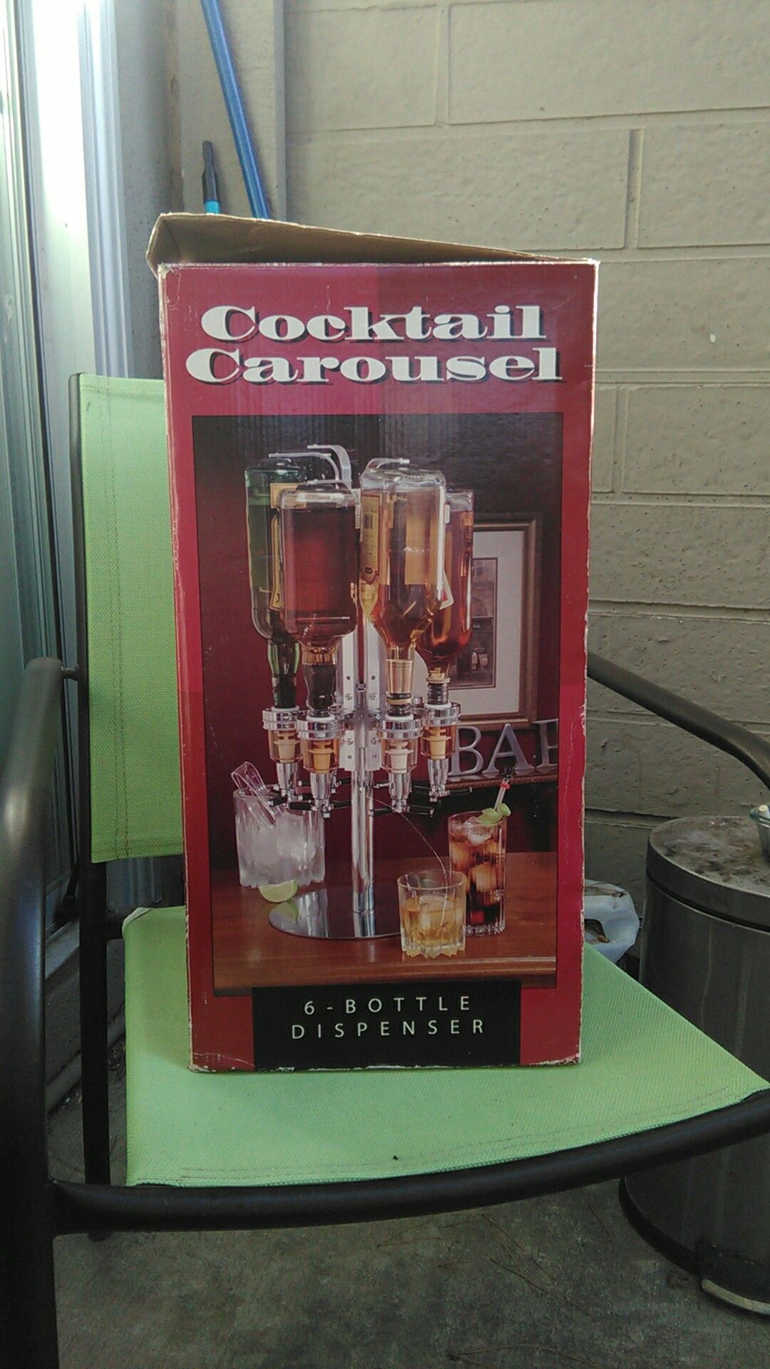 Cocktail carousel 6 bottle dispenser for Sale in Orange, CA - OfferUp