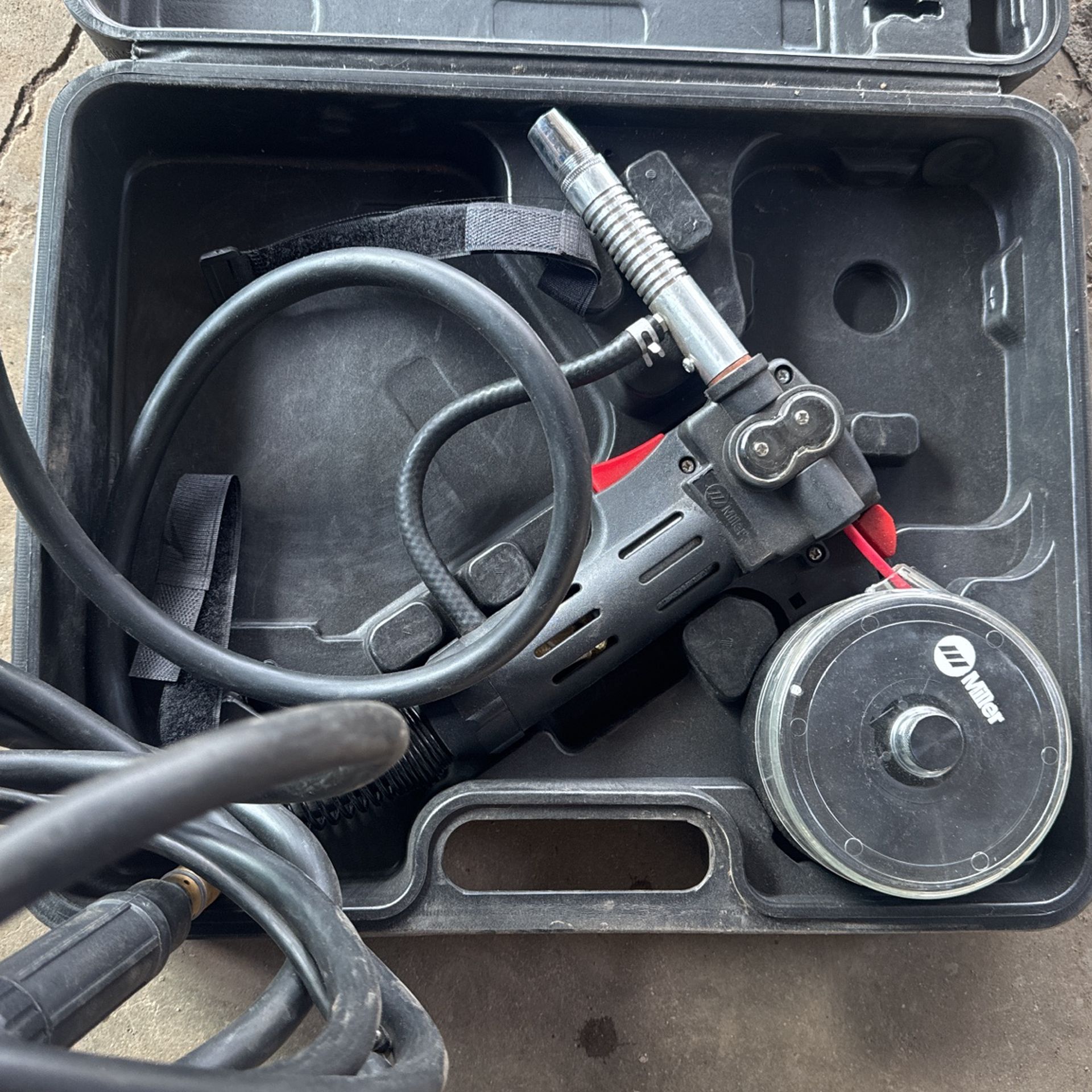 Miller Spool Gun 100 for Sale in Bakersfield, CA - OfferUp