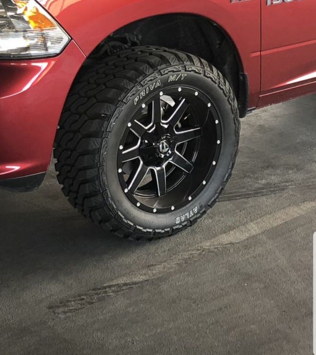 Fuel rims 20 inch with tires for Sale in Tolleson, AZ - OfferUp