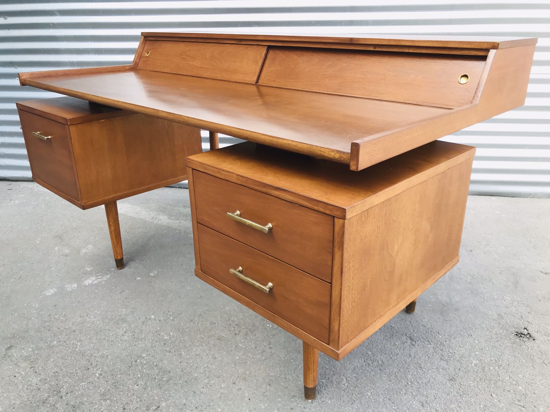 Mid Century Vintage “Biscayne” Floating Desk by Drexel. for Sale in Los ...