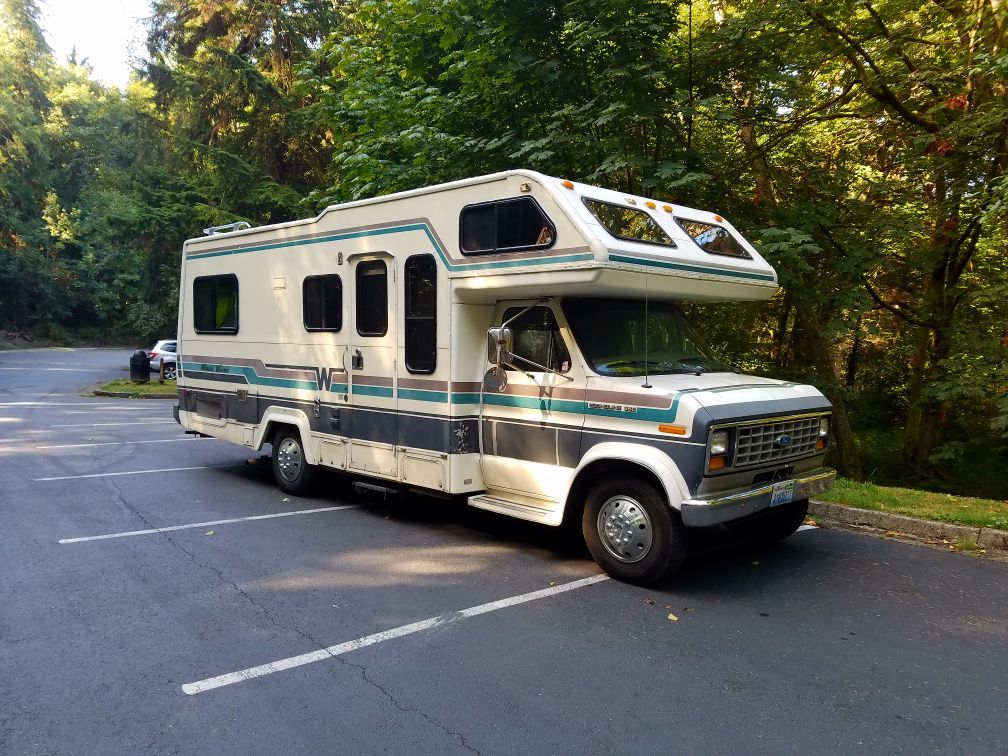 1989 Winnebago Minnie Winnie 24ft Class C for Sale in Seattle, WA - OfferUp