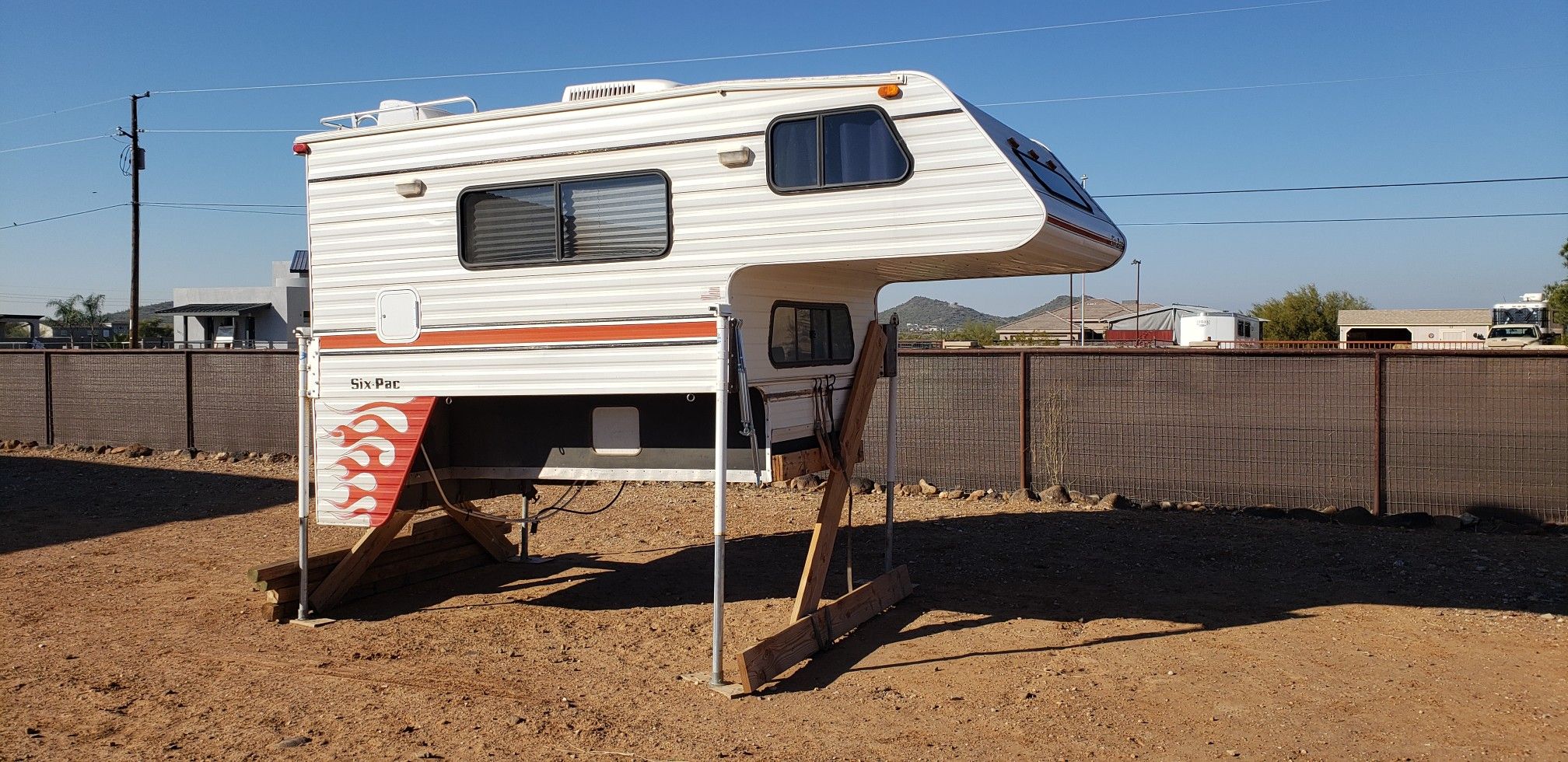 2005 six pac cab over camper for Sale in Phoenix, AZ - OfferUp