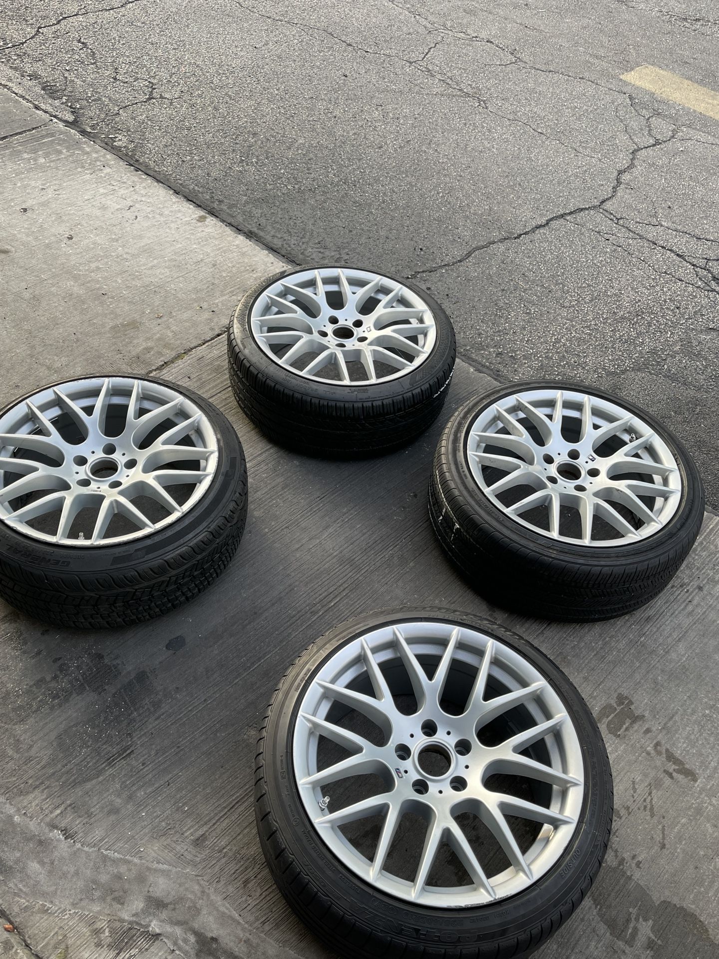 BMW 359M Wheels Staggered 19’s Read Description! for Sale in Chicago ...