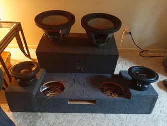 Alpine Type R 15's 1,500 watts 750 rms watts with box for Sale in Akron ...