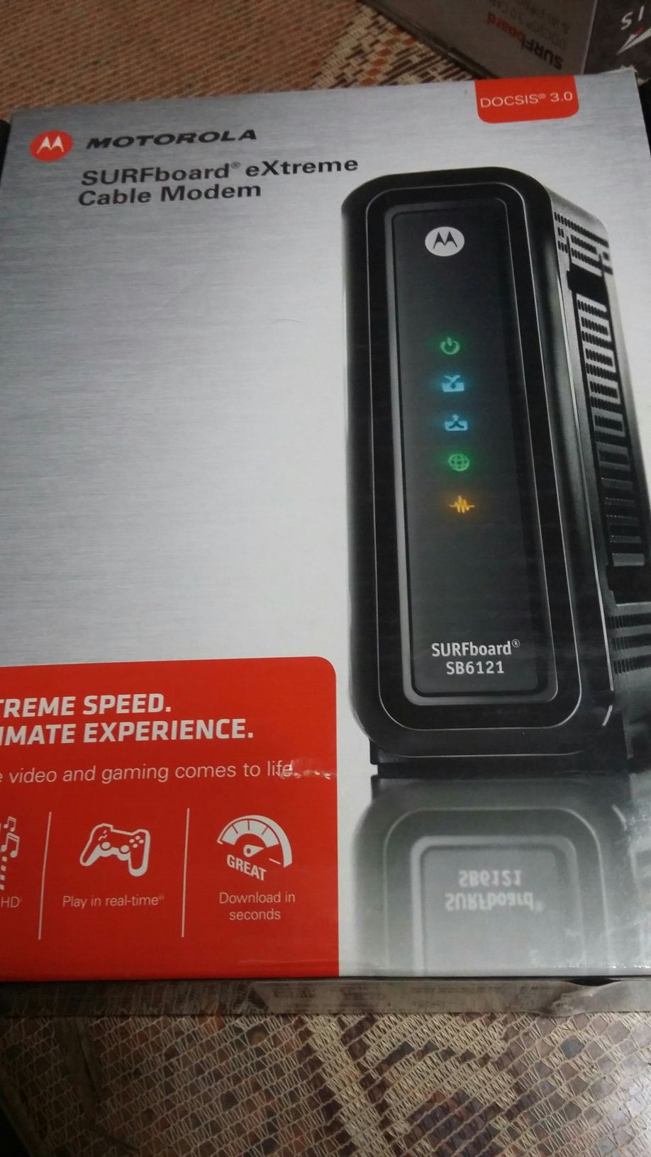 Motorola Surfboard eXtreme Cable Modem, Model: SB6121, for lightning ...