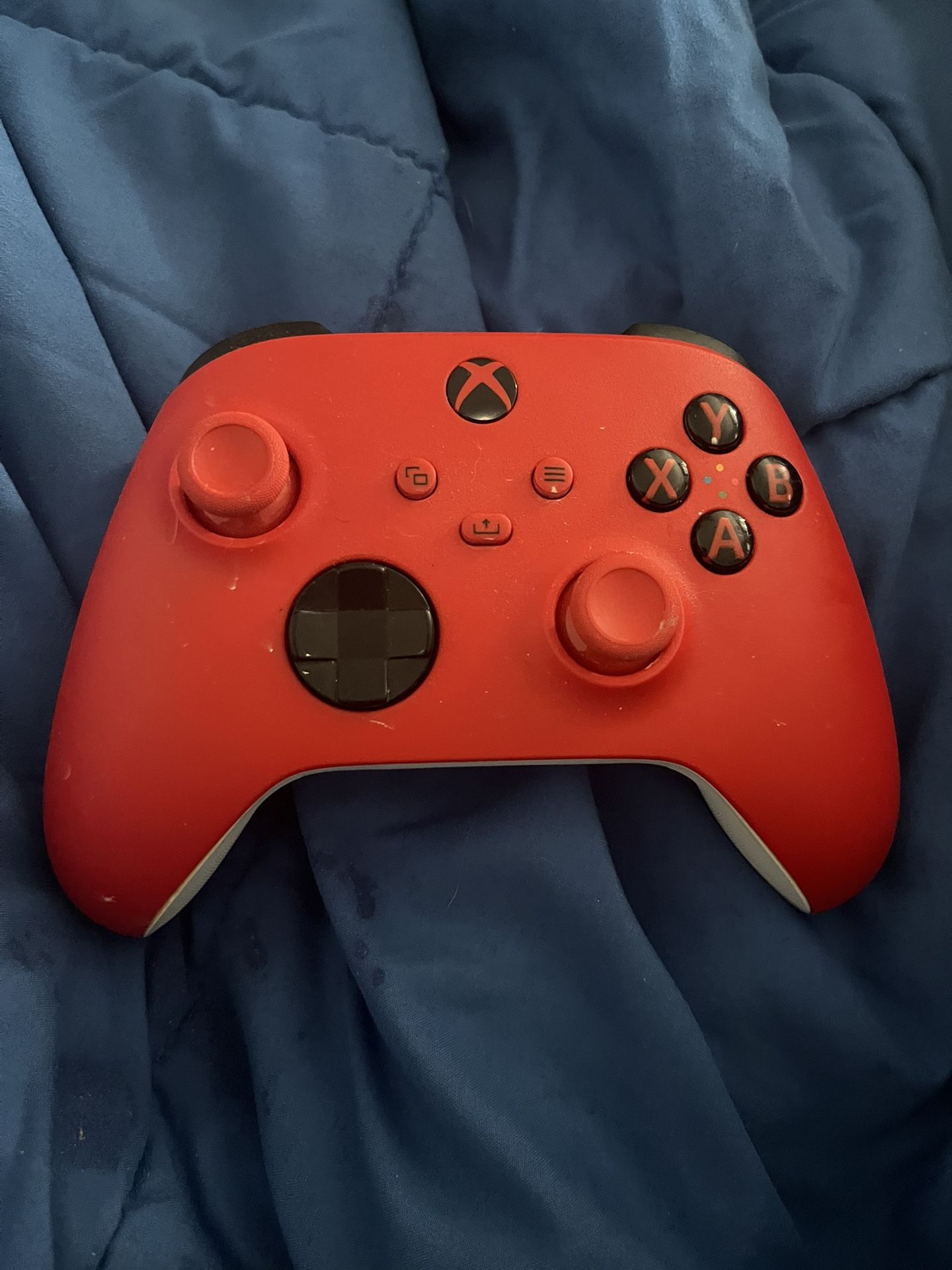 Red Xbox Controller for Sale in Woodland, WA - OfferUp