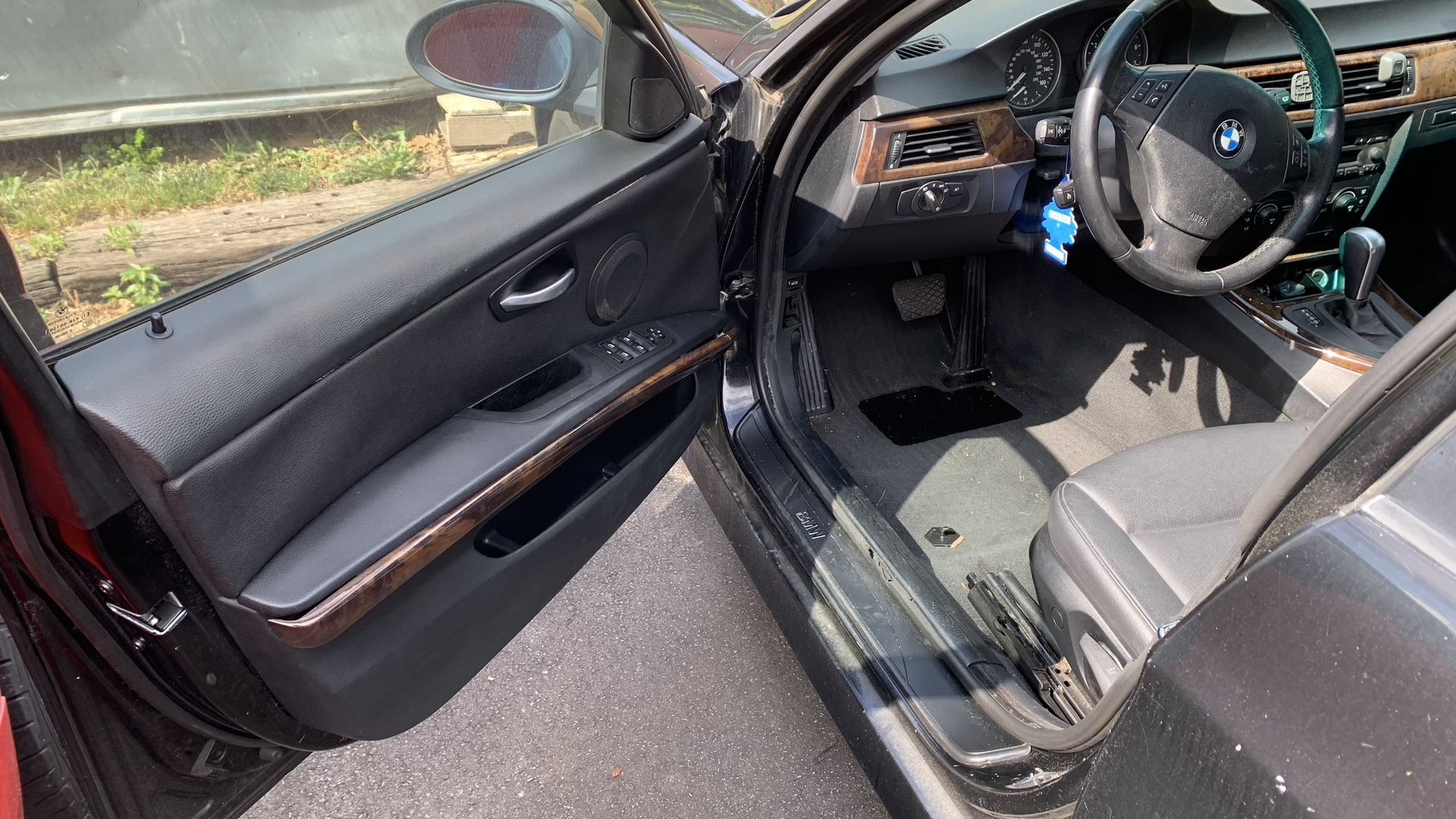 2006 BMW 325i for Sale in Reynoldsburg, OH - OfferUp