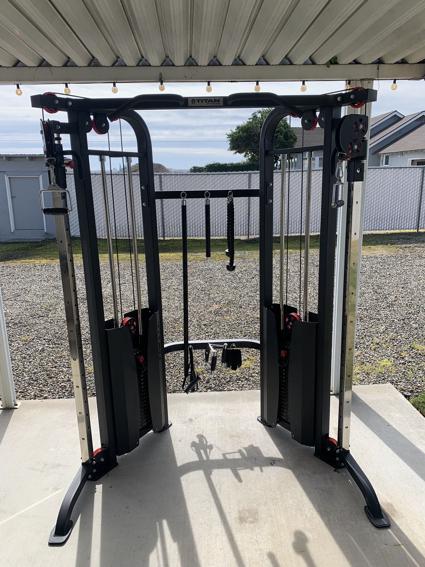 Titan Functional Trainer for Sale in Modesto, CA - OfferUp