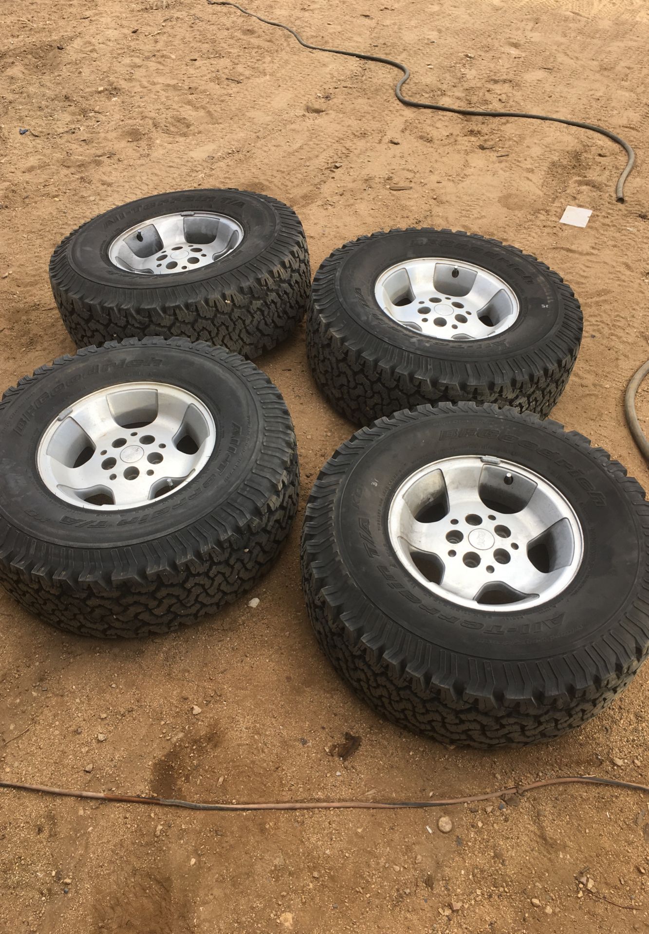 Jeep Wrangler Yj Wheels And Tires at Trevor Roy blog