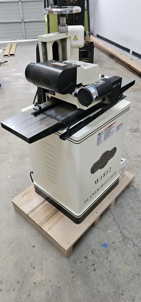 William & Hussey Style - Shop Fox 1812 Moulder / Planer for Sale in ...