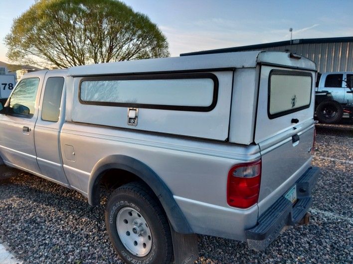 Aluminum Camper Shell for Sale in Dewey, AZ - OfferUp