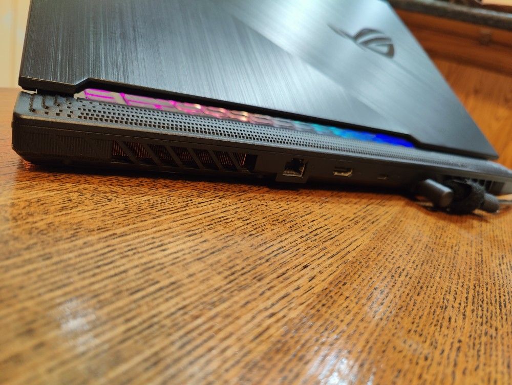 Gaming laptop Asus ROG Strix G512L Intel I7 Nvidia RTX Wrap around RGB ...
