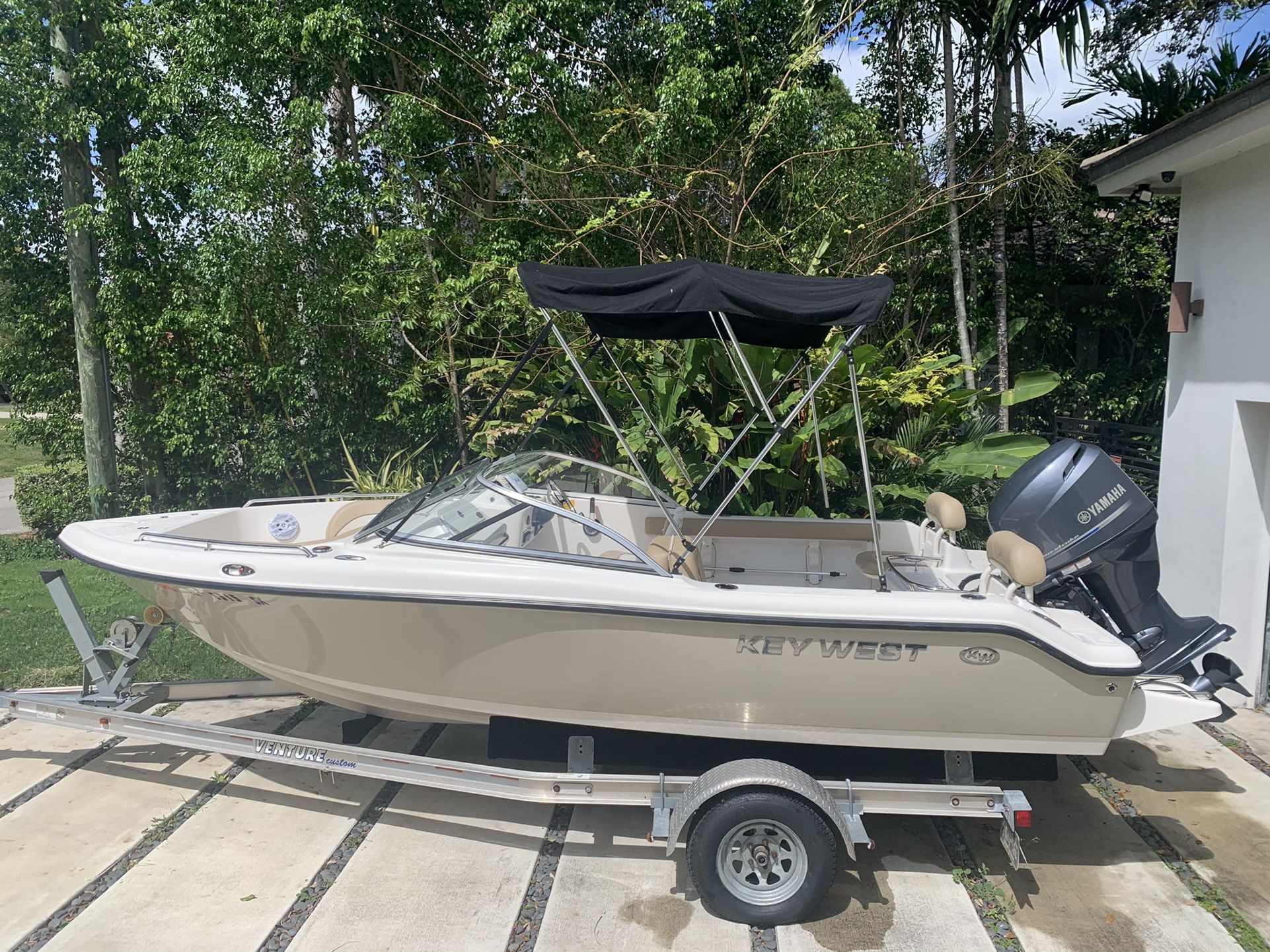 2014 Key West 19 Foot Dual Console Boat for Sale in Miami, FL - OfferUp