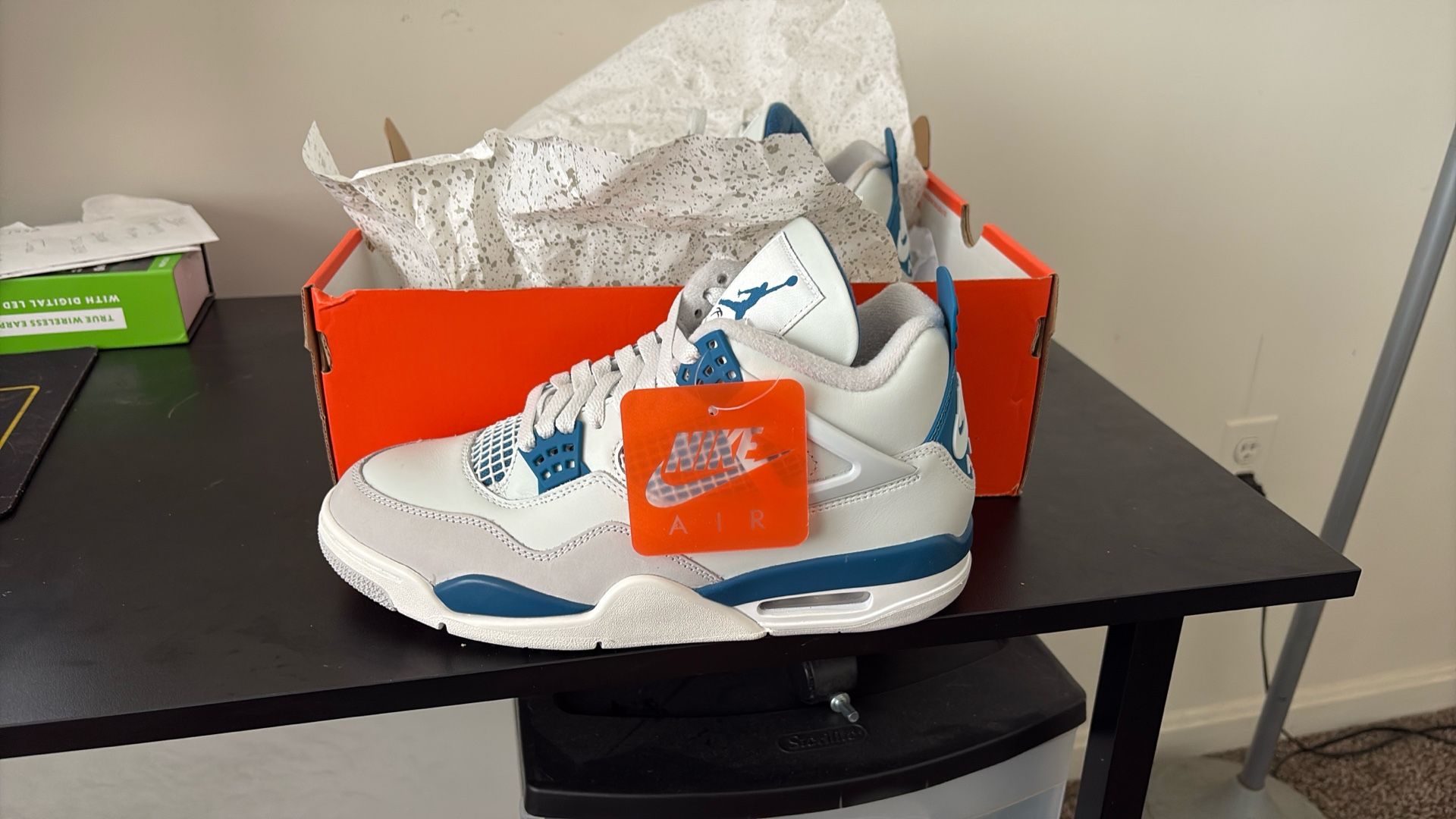 Jordan Retro 4s for Sale in Richmond, VA - OfferUp