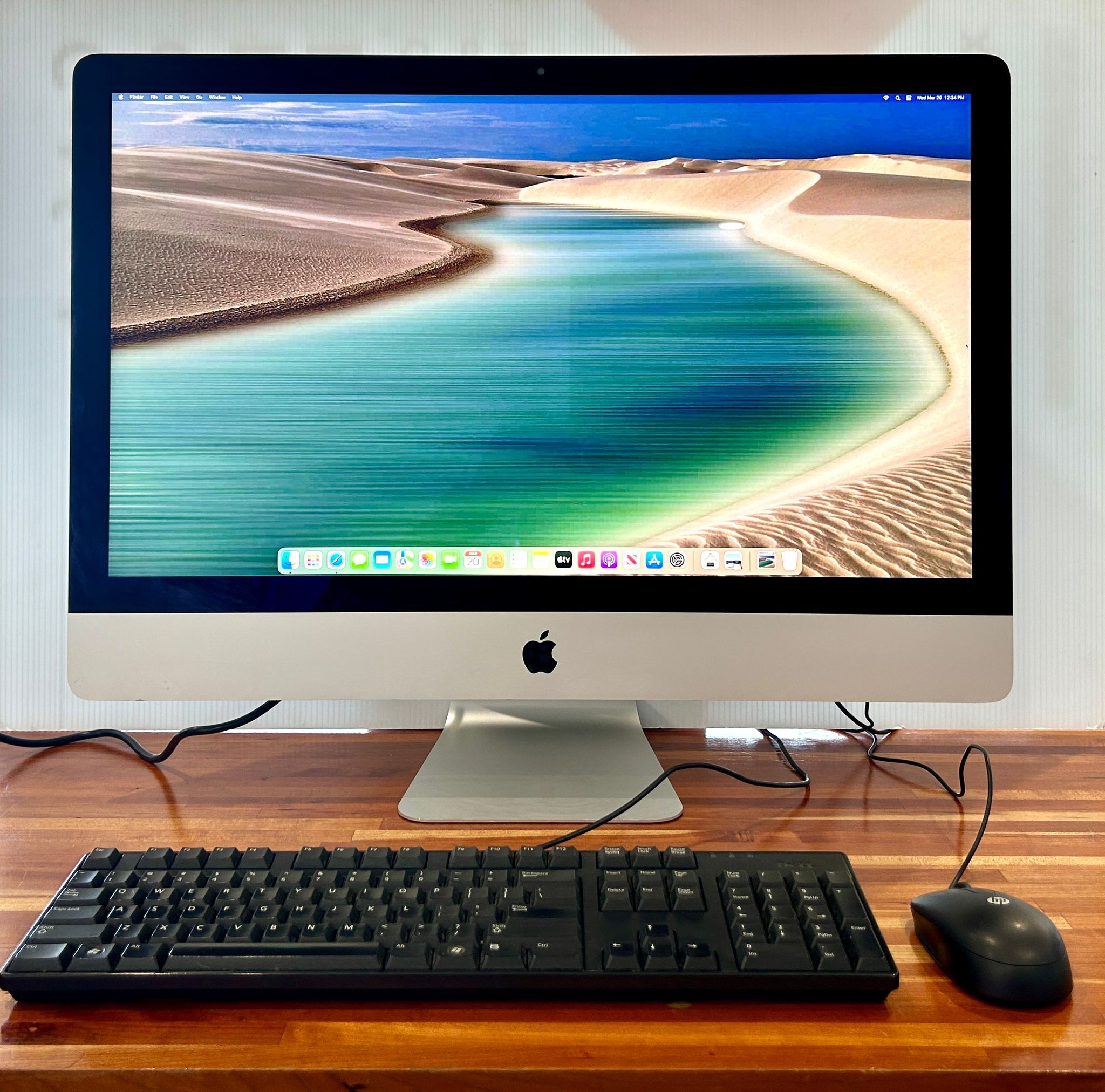 iMac 27” 2017 5K Retina 4.2GHz i7 16GB RAM 500GB SSD Radeon Pro 575 4GB ...