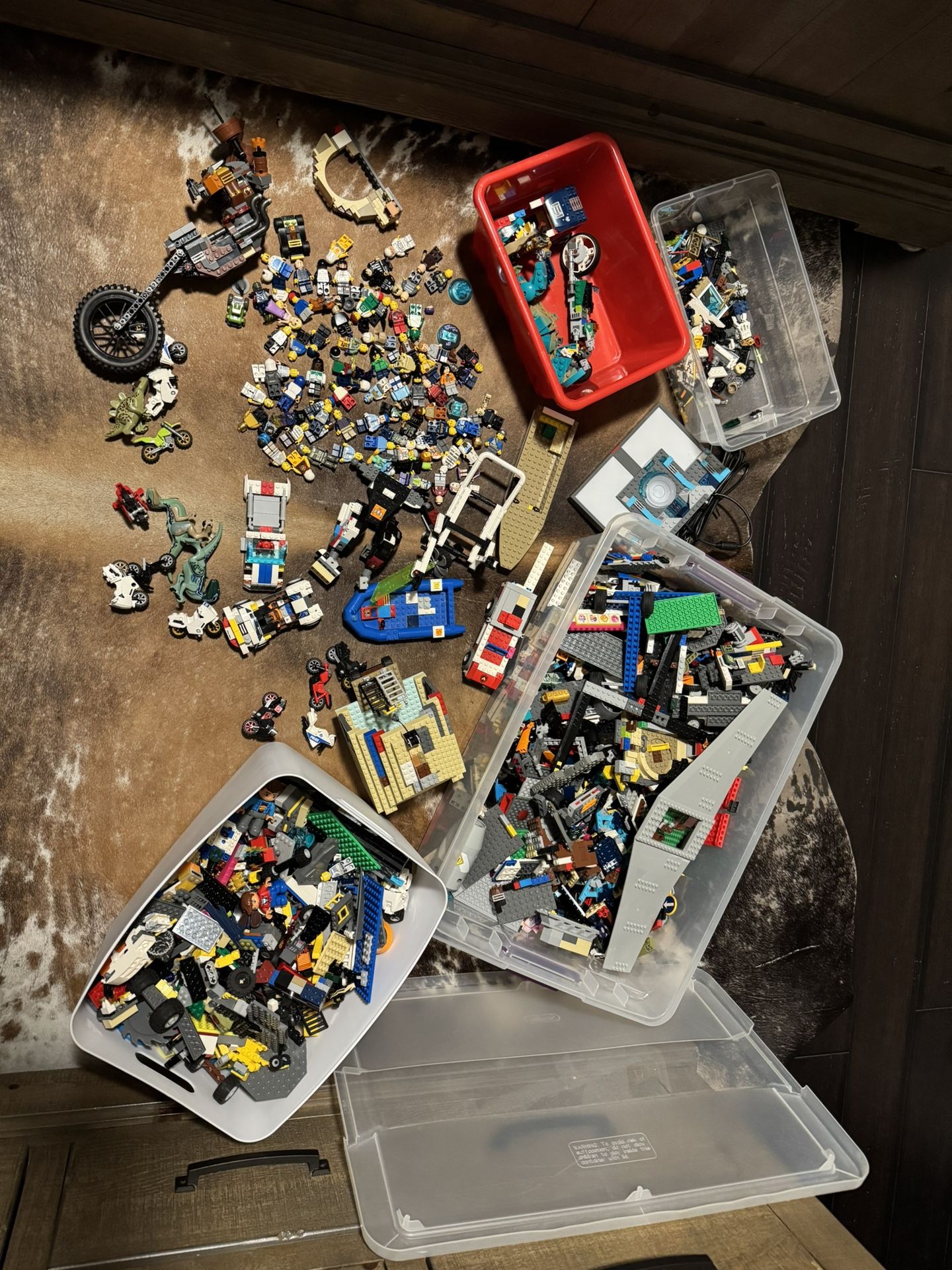 Lego, Cars, Figures And Bunch Of Other for Sale in Bloomingdale, IL ...