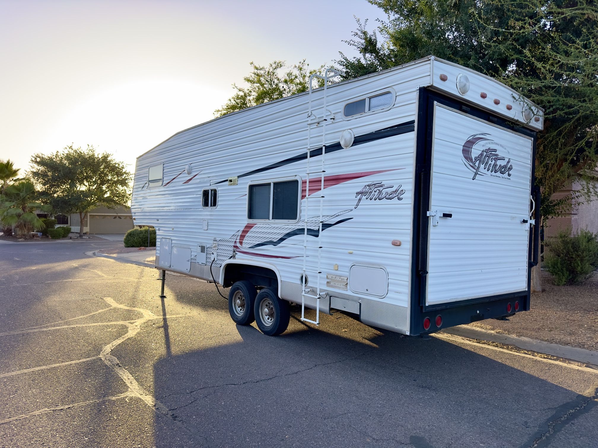 2006 Eclipse Attitude F27AK for Sale in Queen Creek, AZ - OfferUp