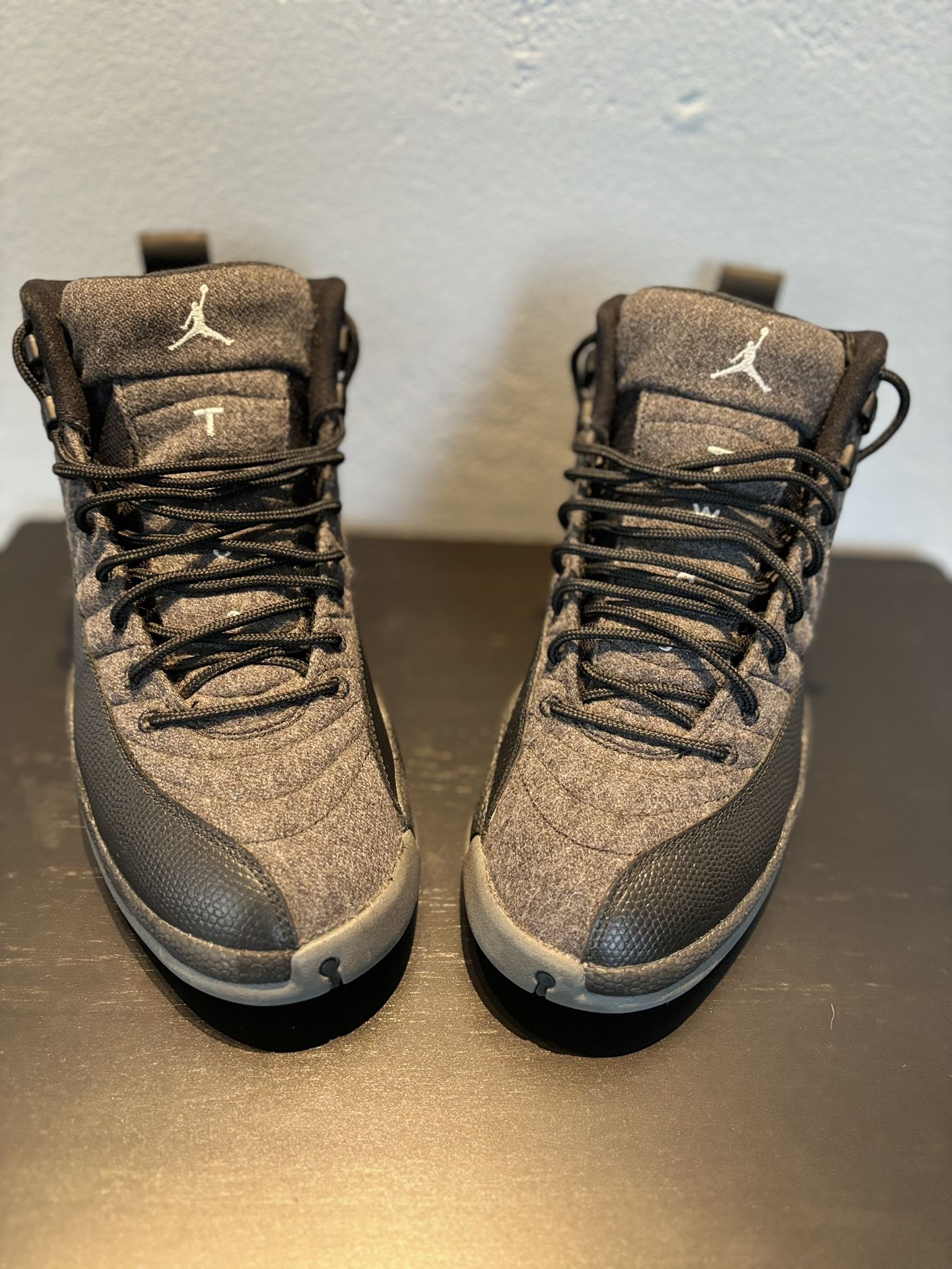 Jordan 12 Wool Gray for Sale in Los Angeles, CA - OfferUp