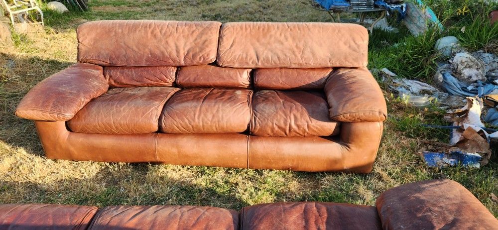The Leather Factory Pair Of 8ft Brown Leather Couches Made In U.S.A for ...