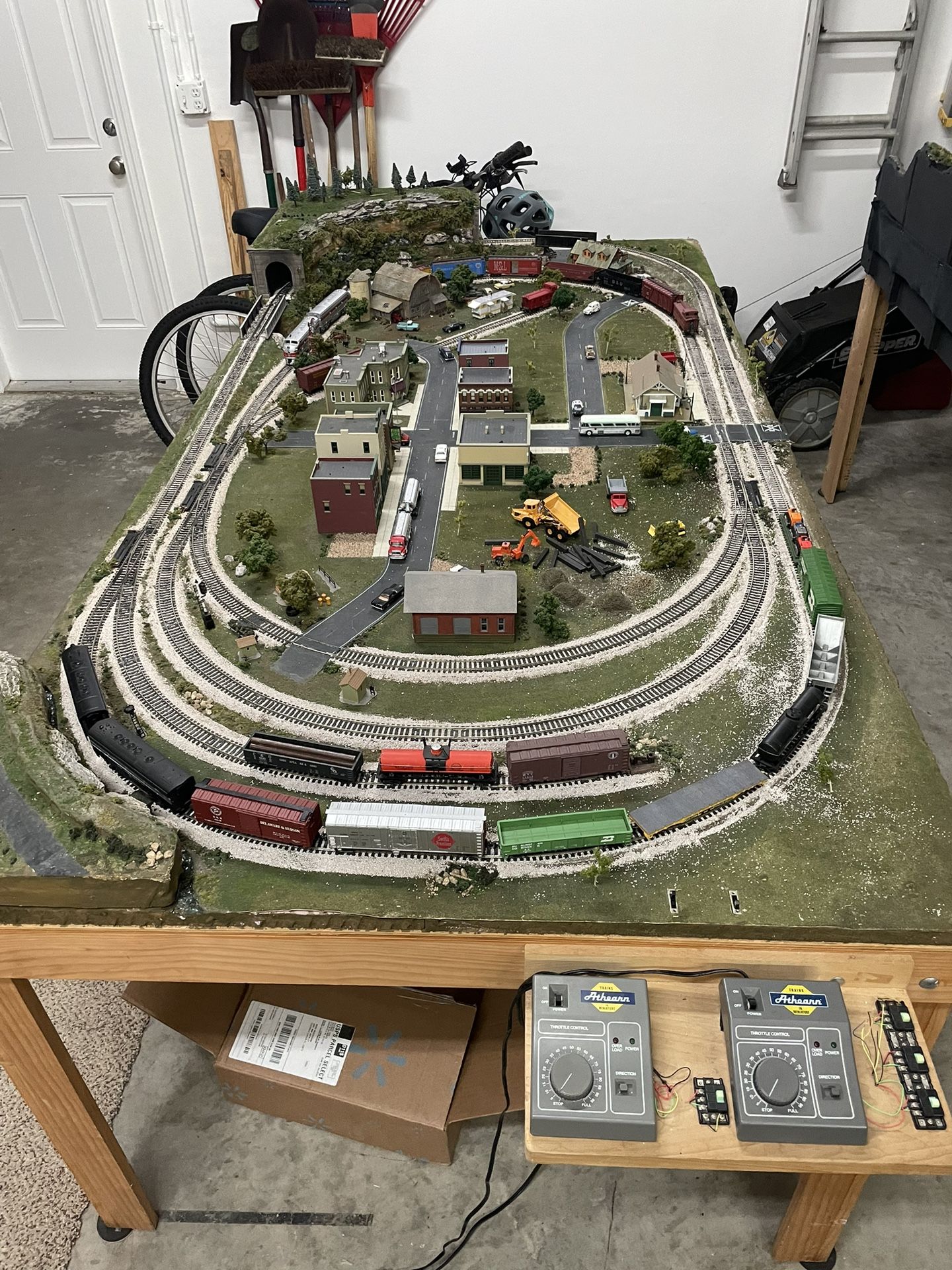 Another HO Model Railroad Train Layout for Sale in Pompano Beach, FL ...