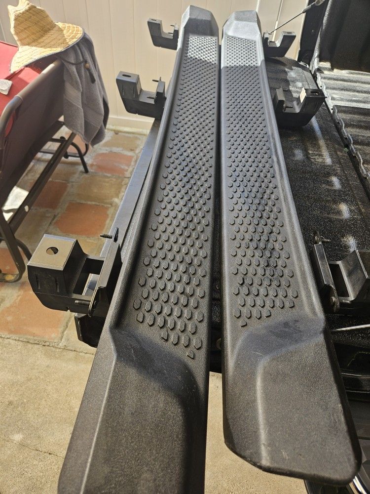Jeep Wrangler JLU Sahara OEM Mopar Steps for Sale in Glendora, CA - OfferUp