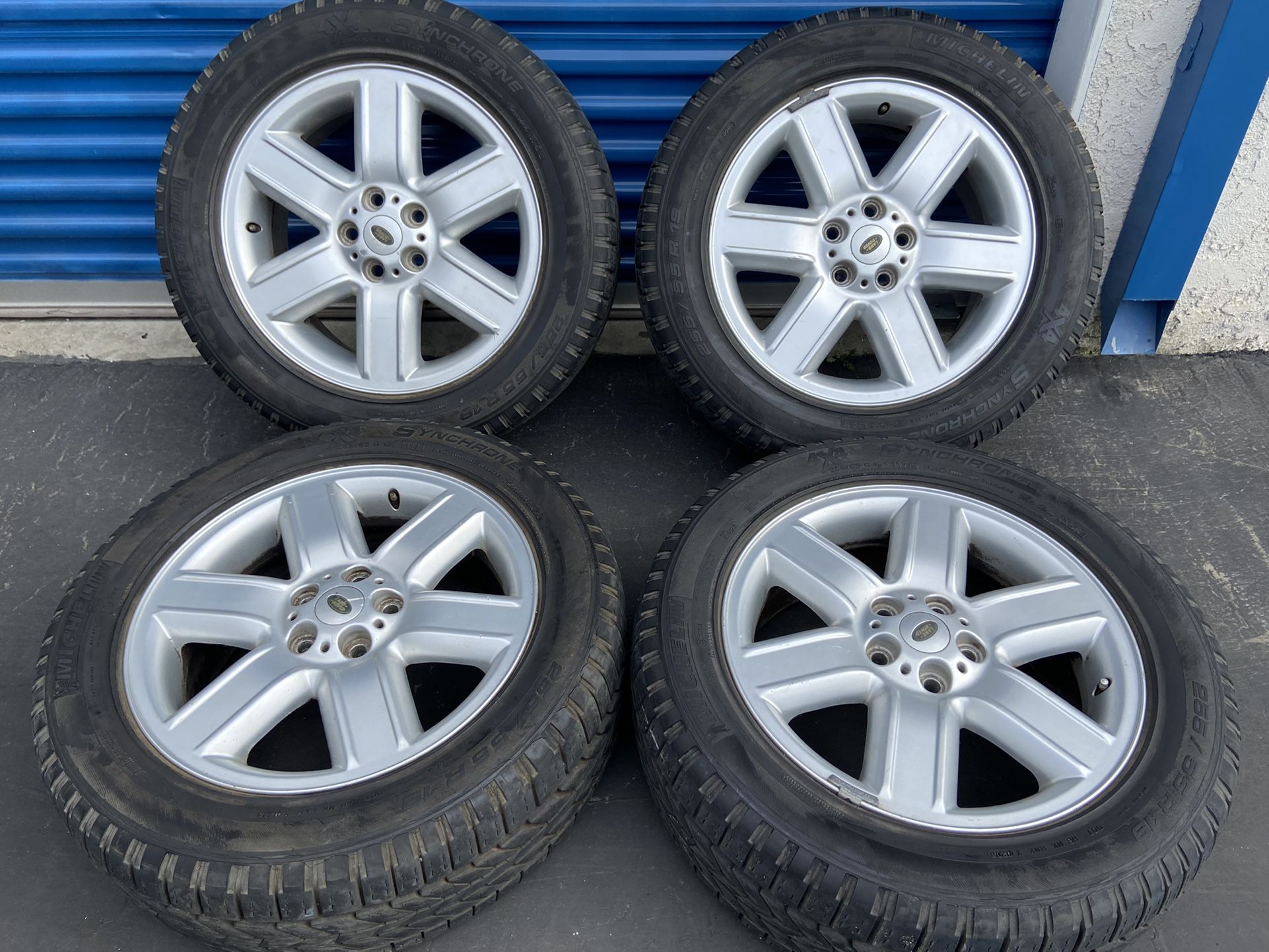 Land Rover Rims