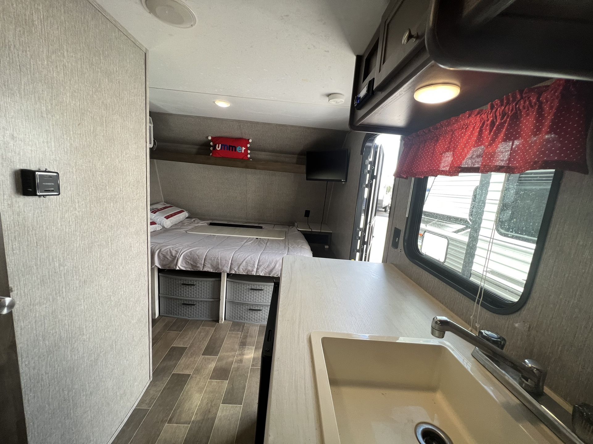 2019 Dutchmen Coleman 17RD for Sale in Orlando, FL - OfferUp