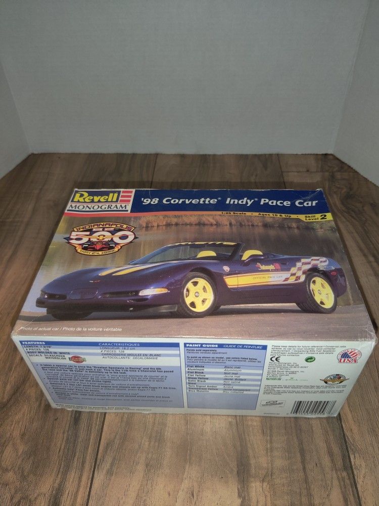 REVELL 1/25~1998 Corvette Indy Pace Car~Model kit~1998~85-2558 ...