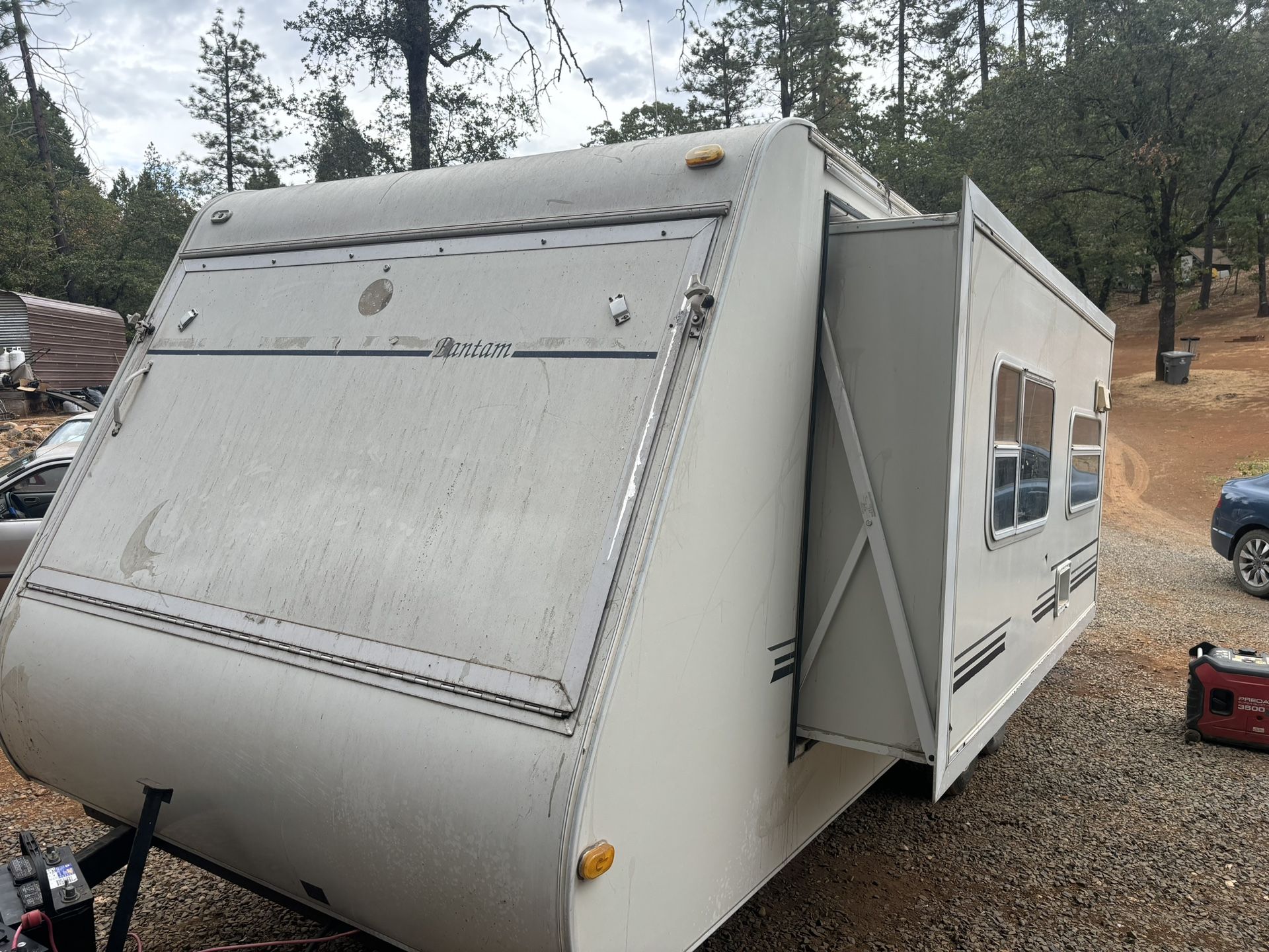 R-vision Bantam Camper for Sale in Applegate, CA - OfferUp