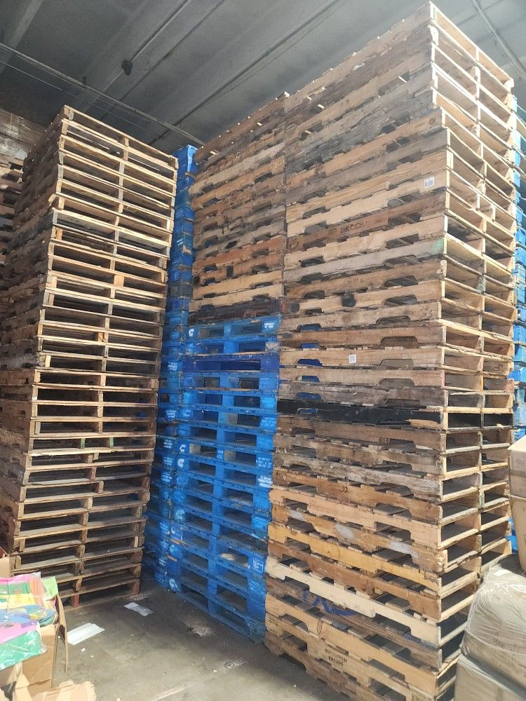 Bulk Sale Of Class A Pallets! for Sale in Miami Gardens, FL - OfferUp