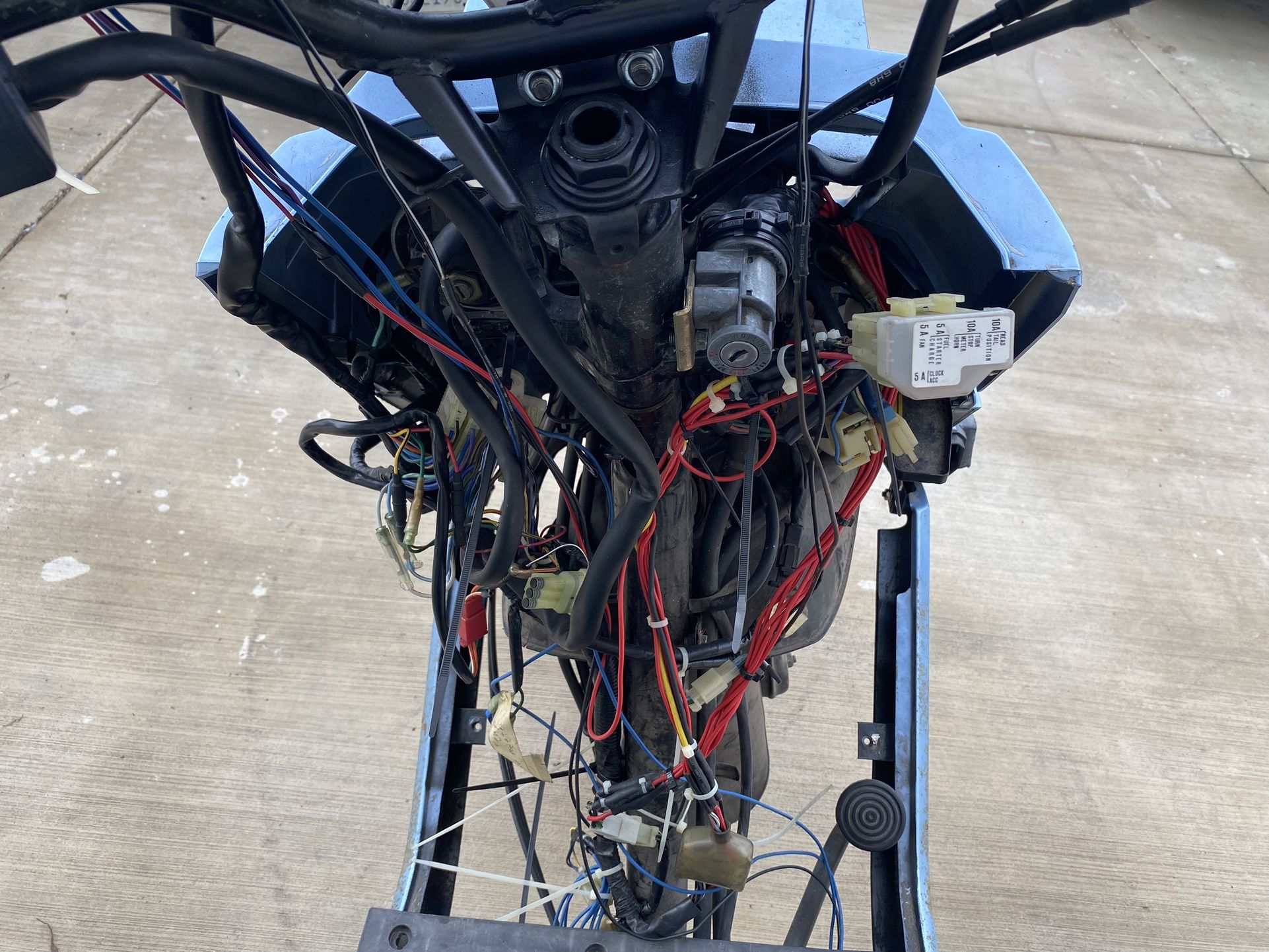 1986 Honda Elite w/ Helix 250cc Automatic CN250 Powertrain on CH150 for ...