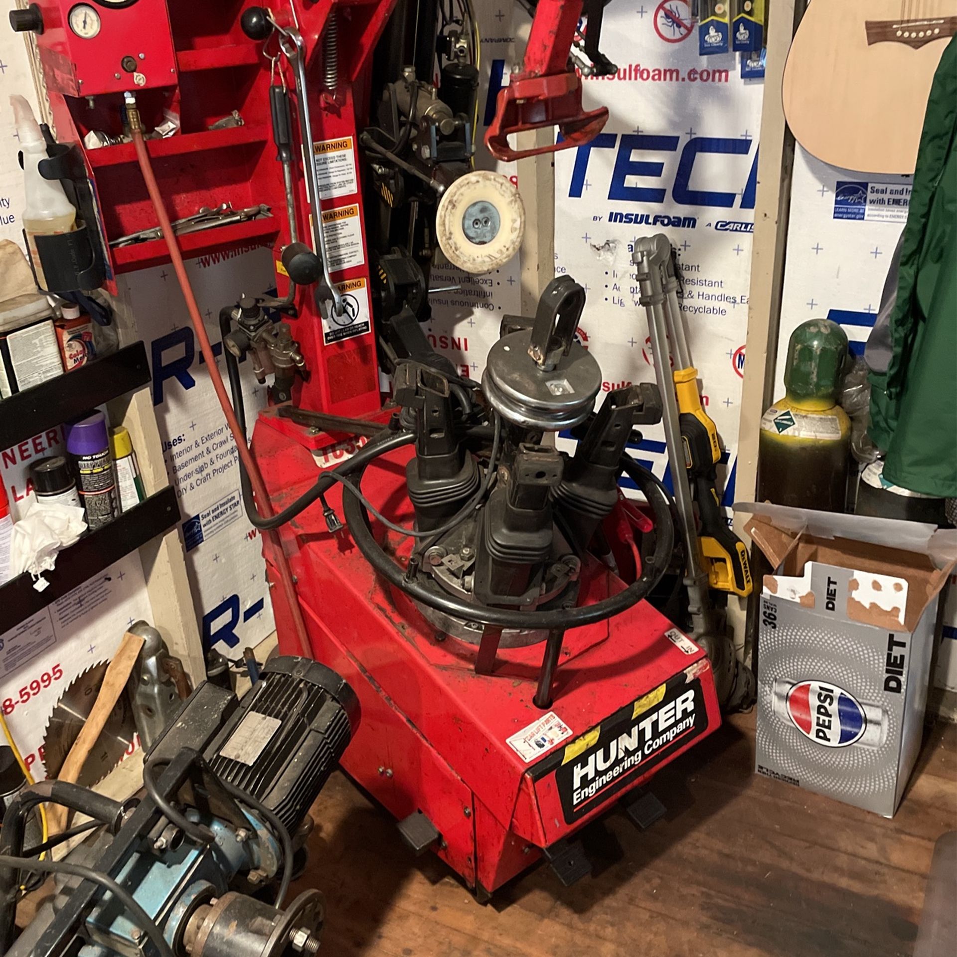 Hunter Tire Machine Tc 3500 for Sale in Seattle, WA - OfferUp