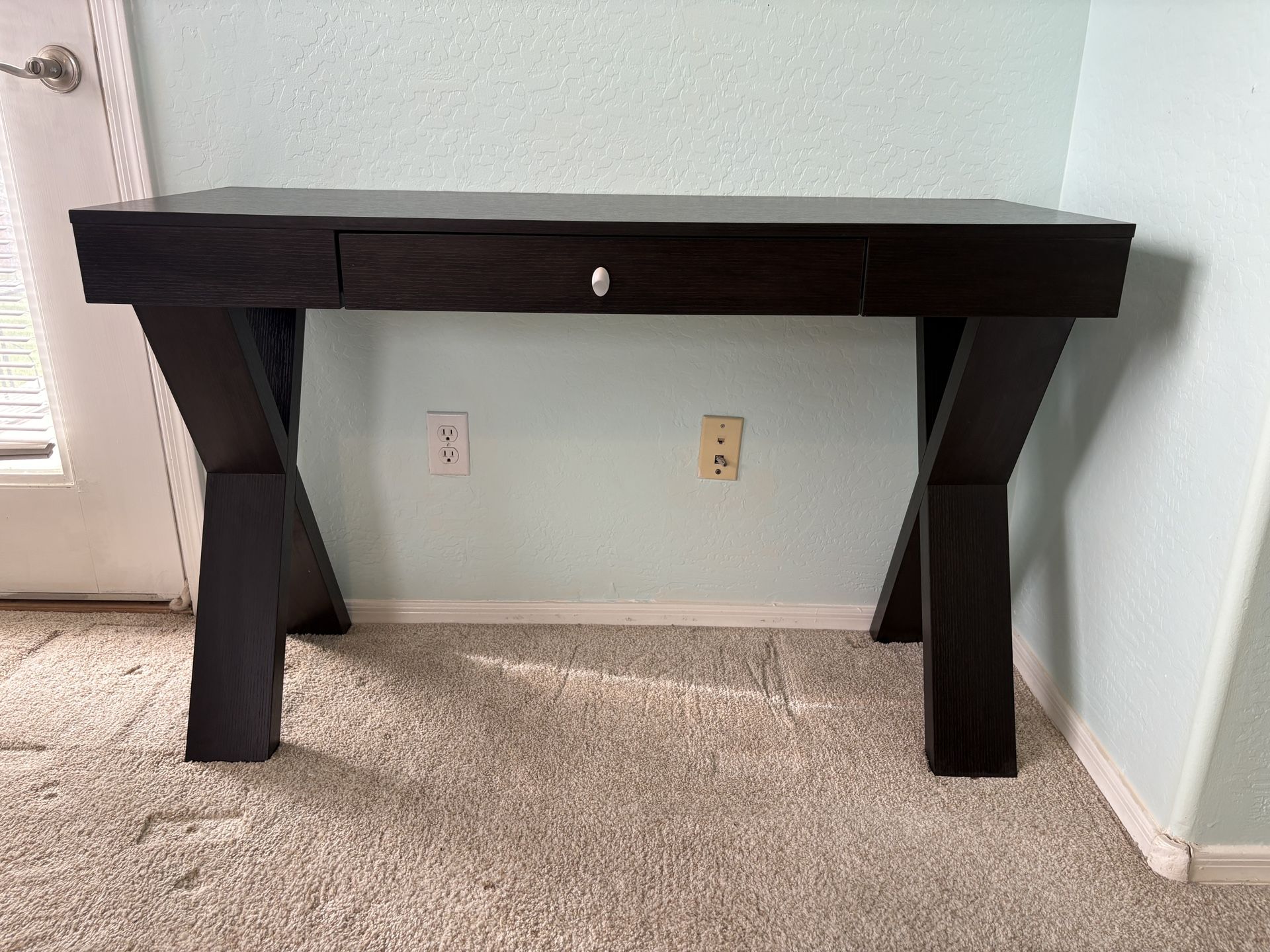 Desk for Sale in Gilbert, AZ - OfferUp