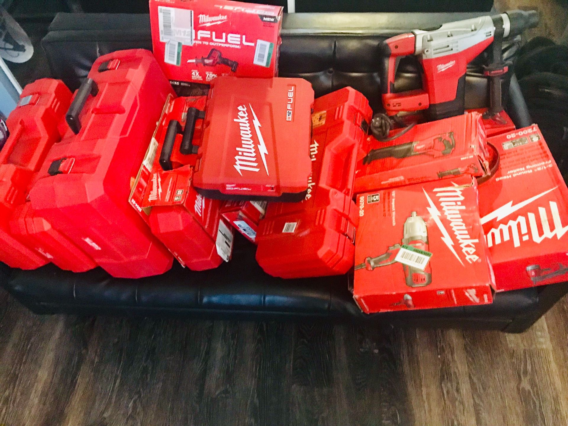 Milwaukee bundle deal for Sale in Long Beach, CA - OfferUp