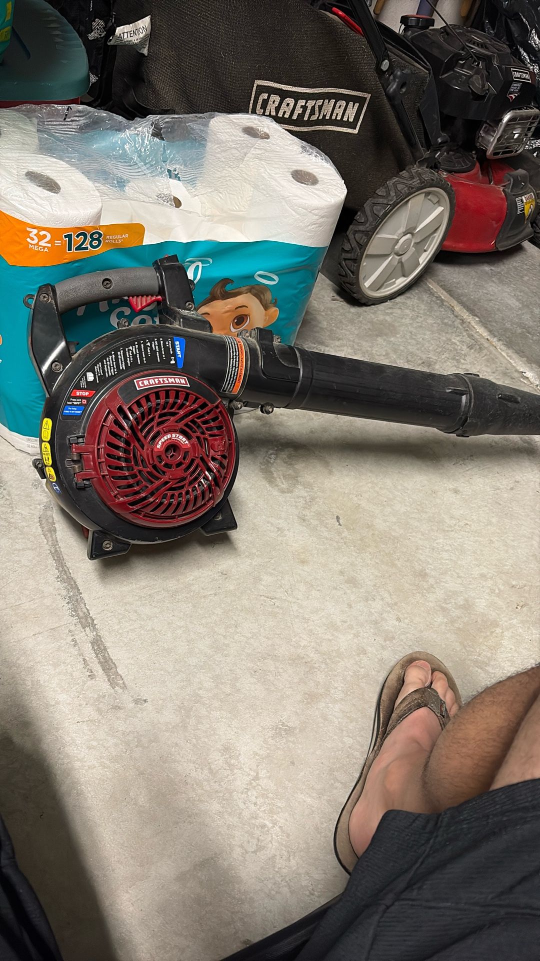 Sears Craftsman Gas Leaf Blower for Sale in Lake Elsinore, CA - OfferUp