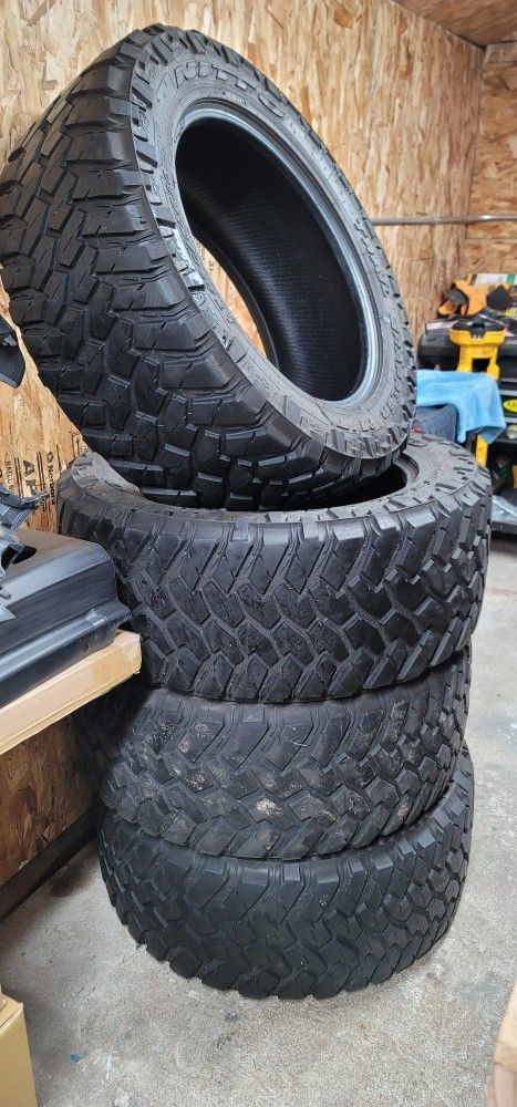 Nitto Trail Grapplers for Sale in Puyallup, WA - OfferUp