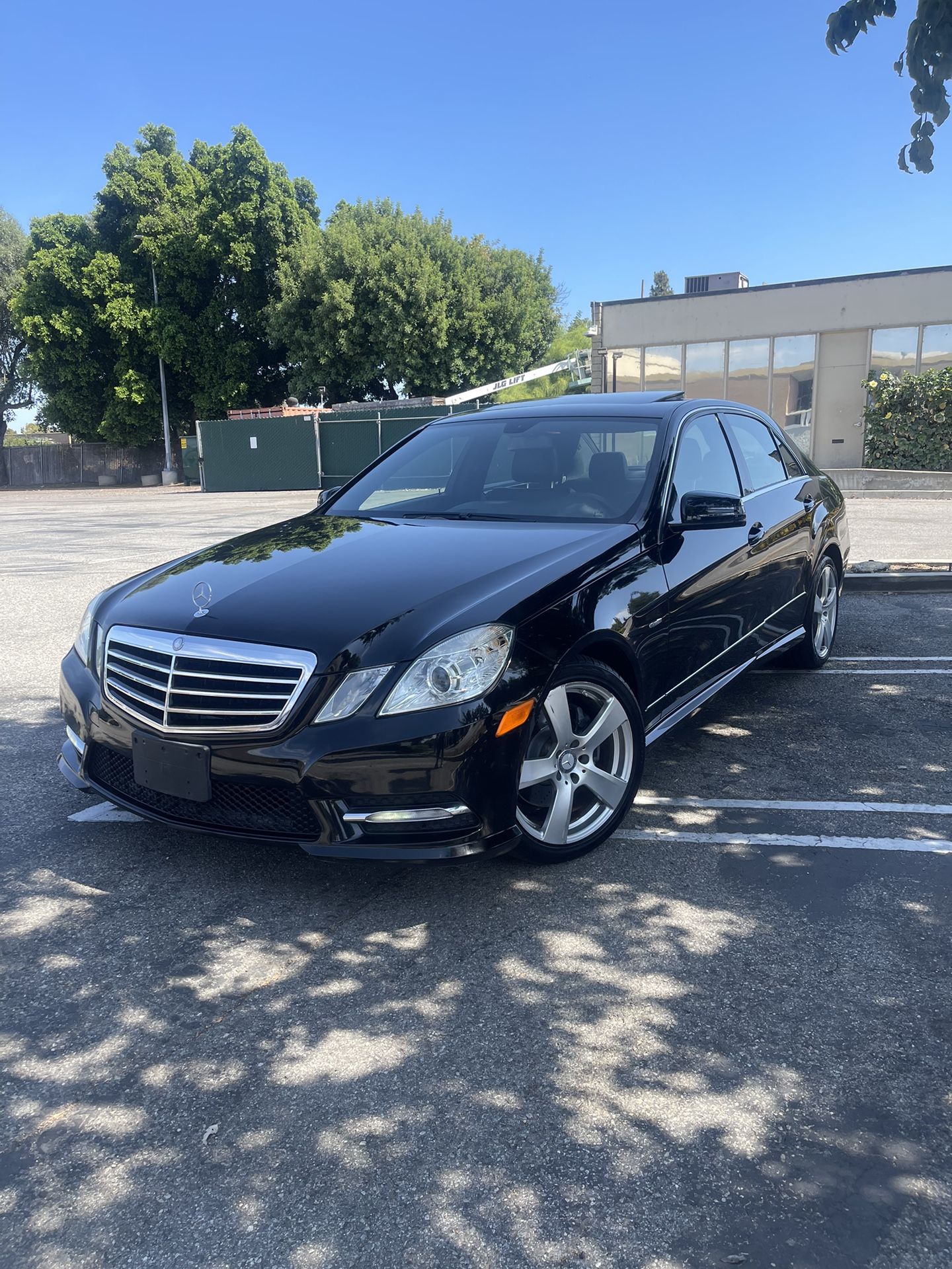2012 Mercedes-Benz E-Class for Sale in Los Angeles, CA - OfferUp