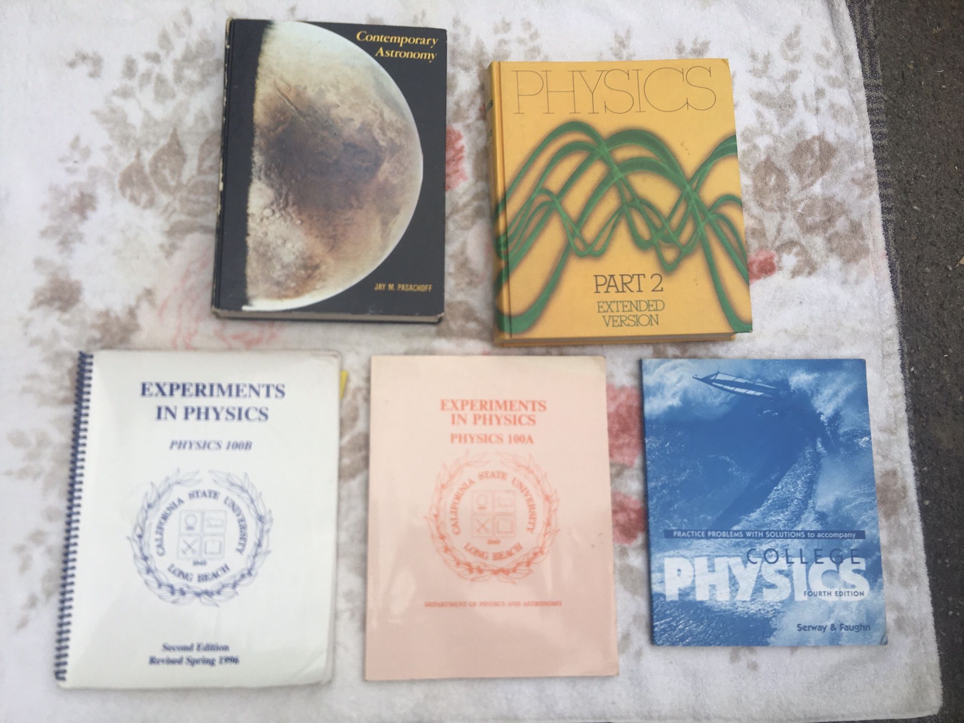 Astronomy College Textbooks