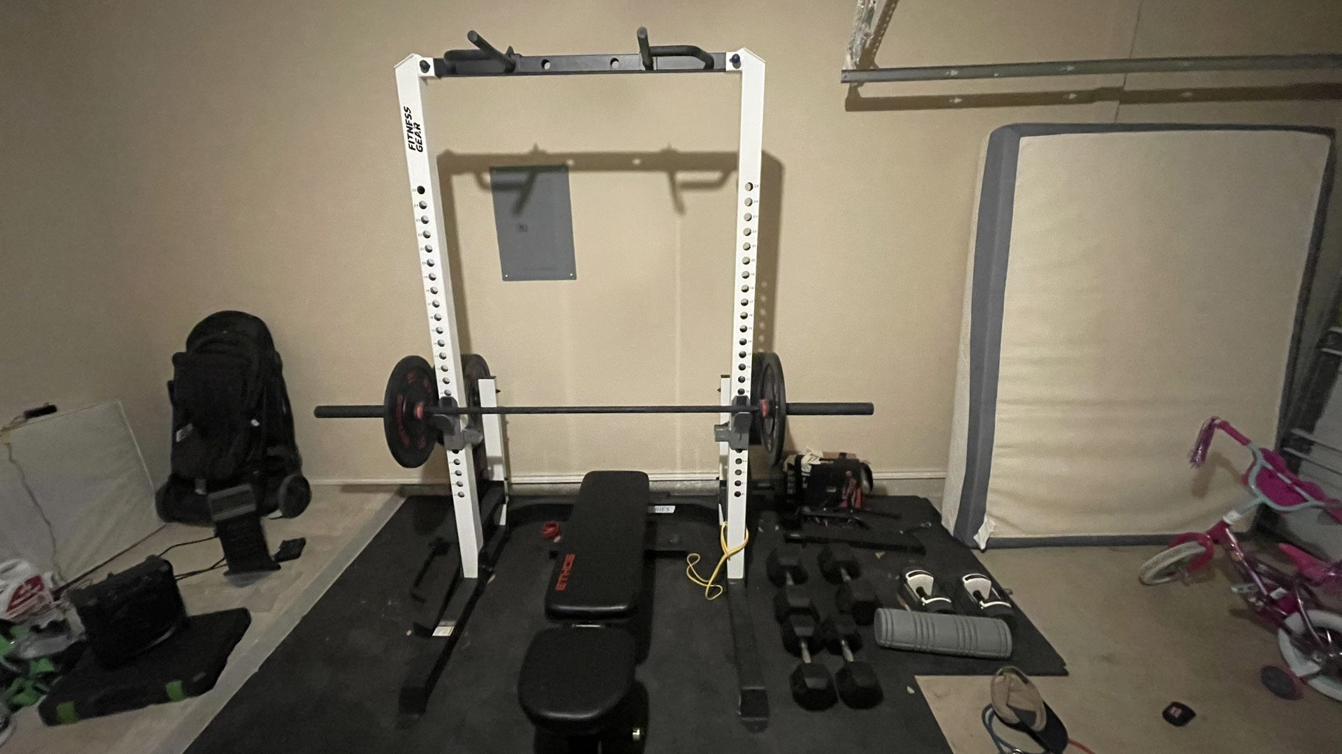 Workout Equipment And Weights (fitness Gear And Ethos Weight And Bar ...