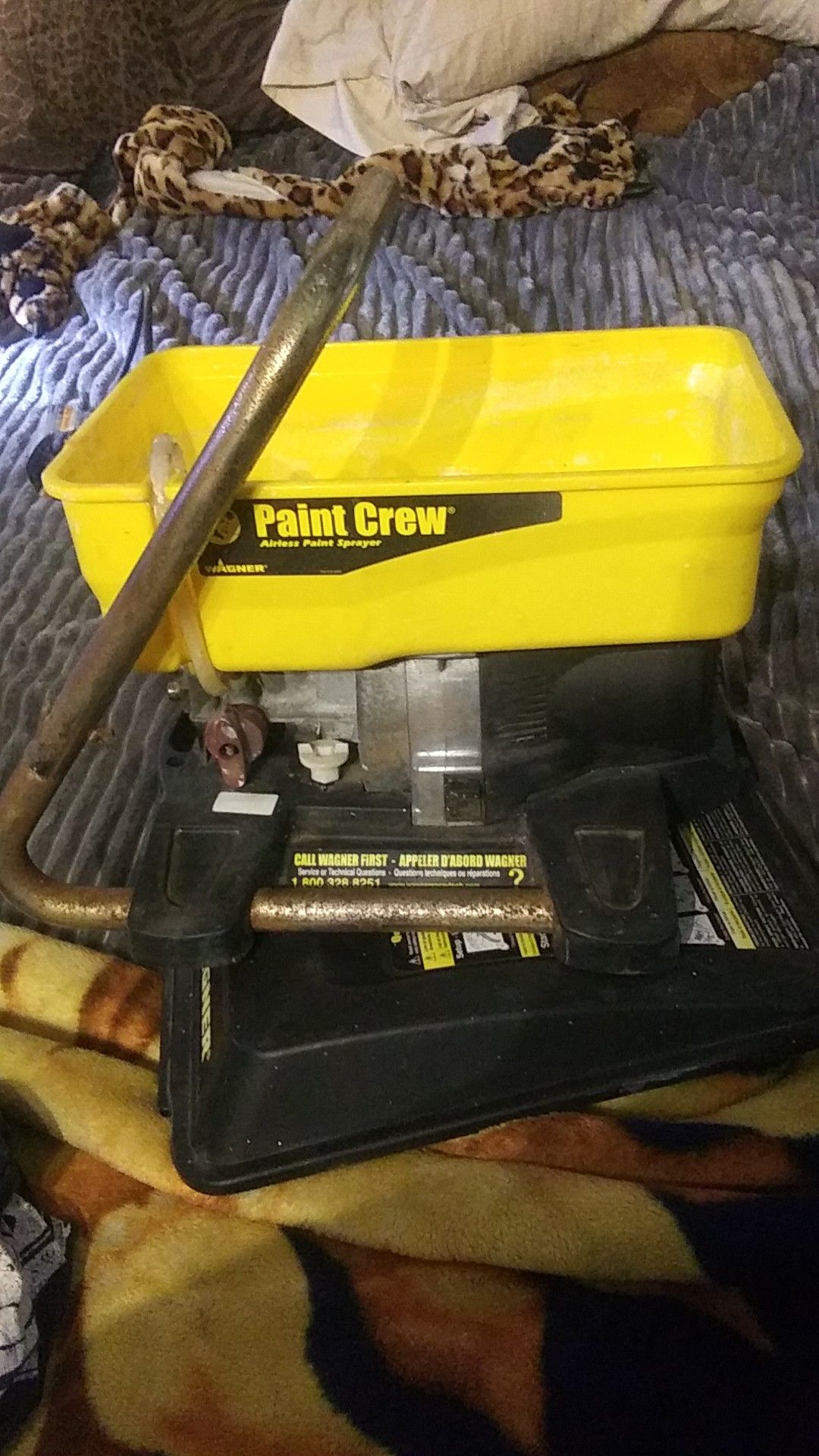 Wagner paint crew airless paint sprayer model 770 for Sale in San Diego ...