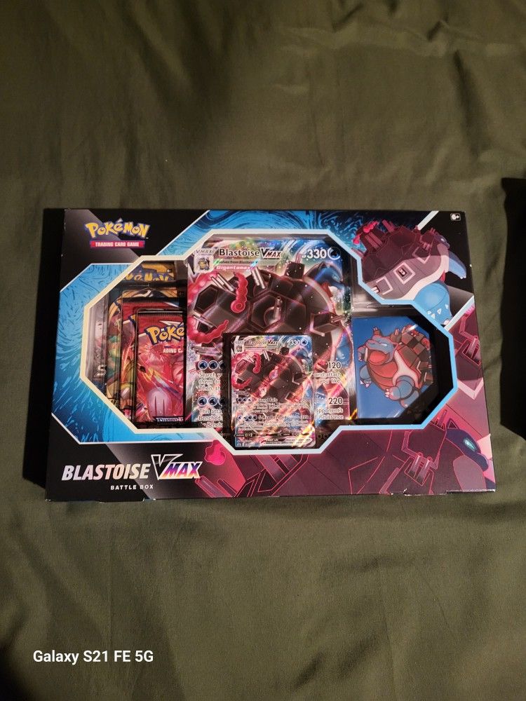 Blastoise And Venasaur Vmax Boxes for Sale in Covington, WA - OfferUp