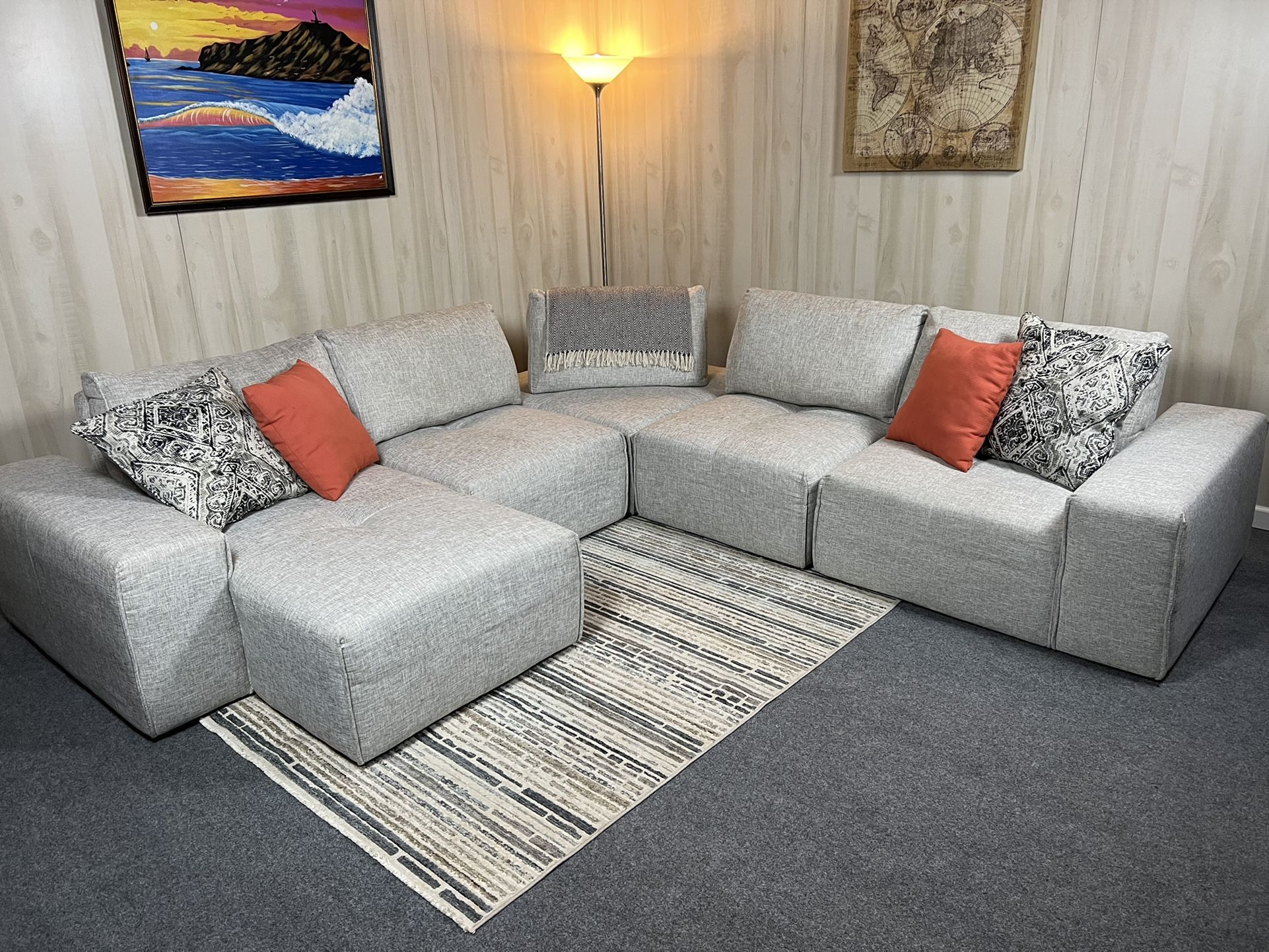 Stunning Light Gray Modular Laney Park 6 Pc Left Arm Chaise Sectional Couch for Sale in Apex NC OfferUp